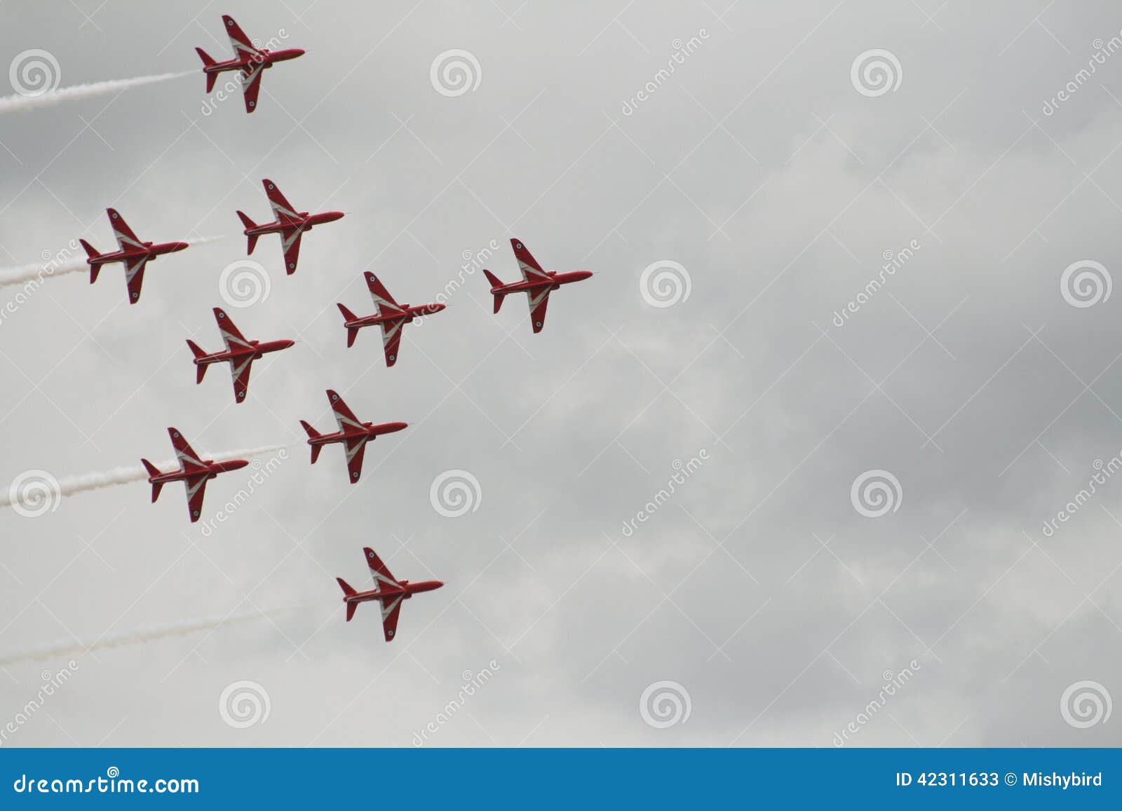Red Arrow Planes Royalty-Free Stock Image | CartoonDealer.com #180712870