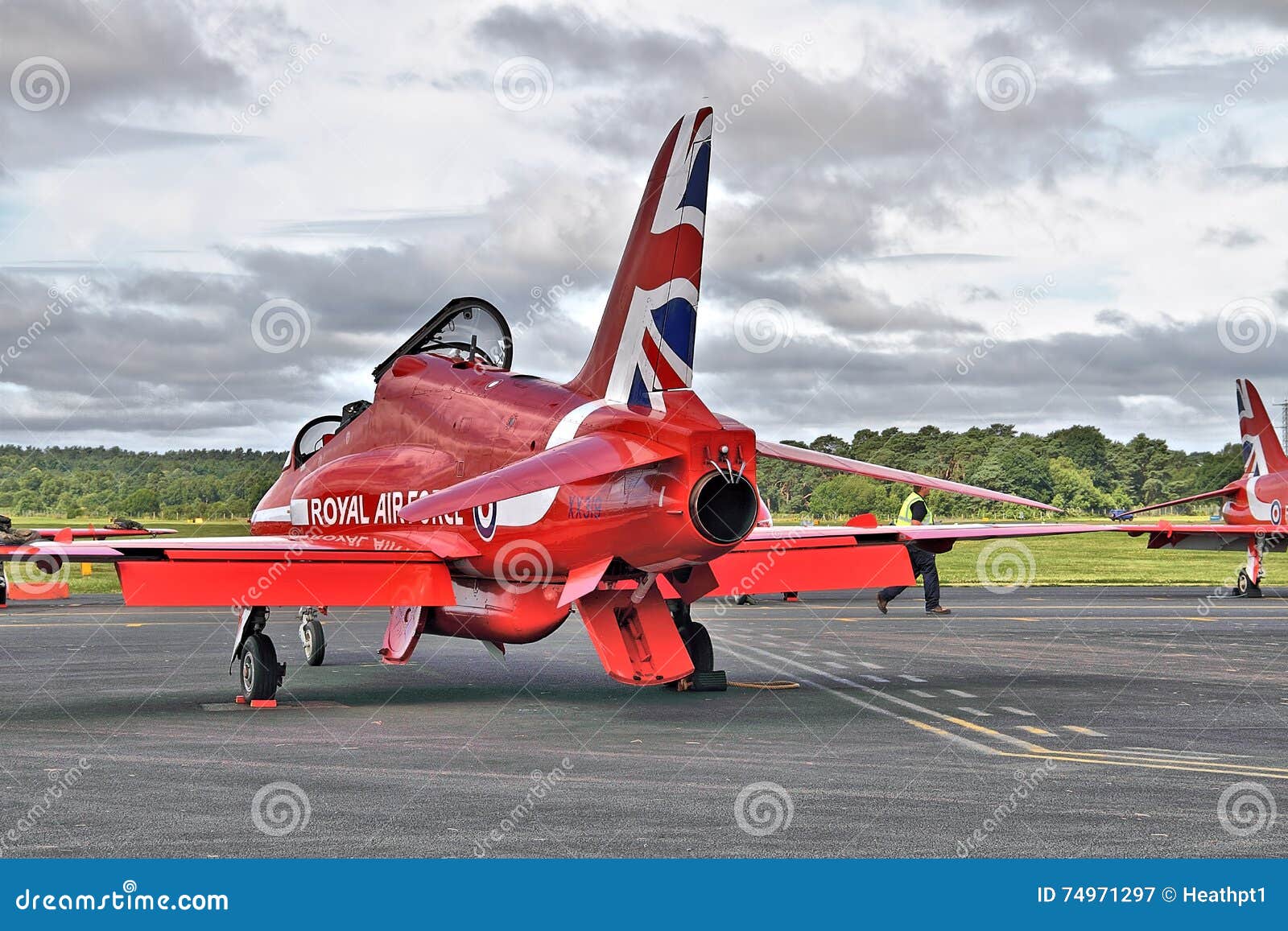 Red Arrows Display Team Ready To Go Editorial Photography - Image of ...