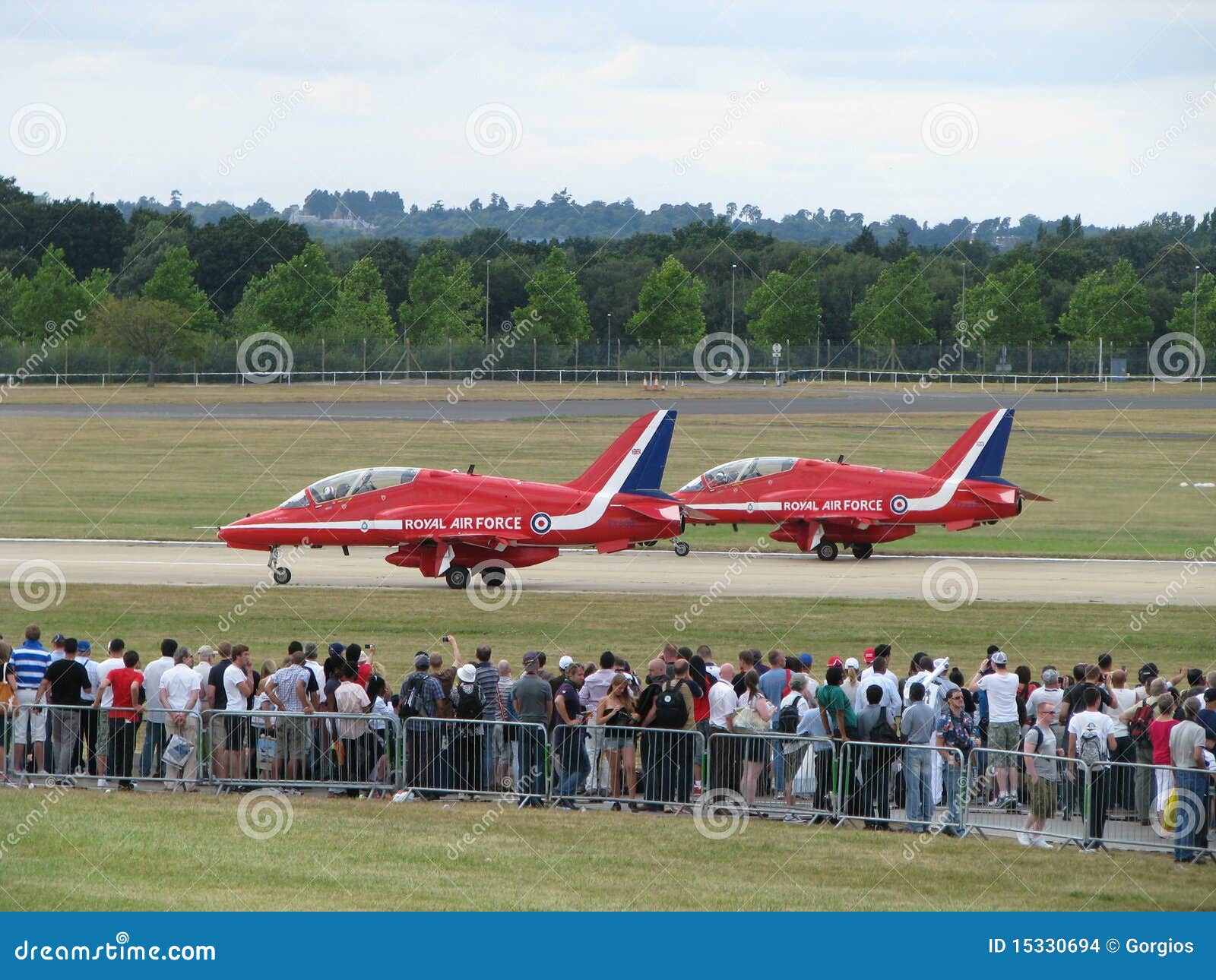 Red Arrows Jets editorial stock image. Image of plane - 15330694