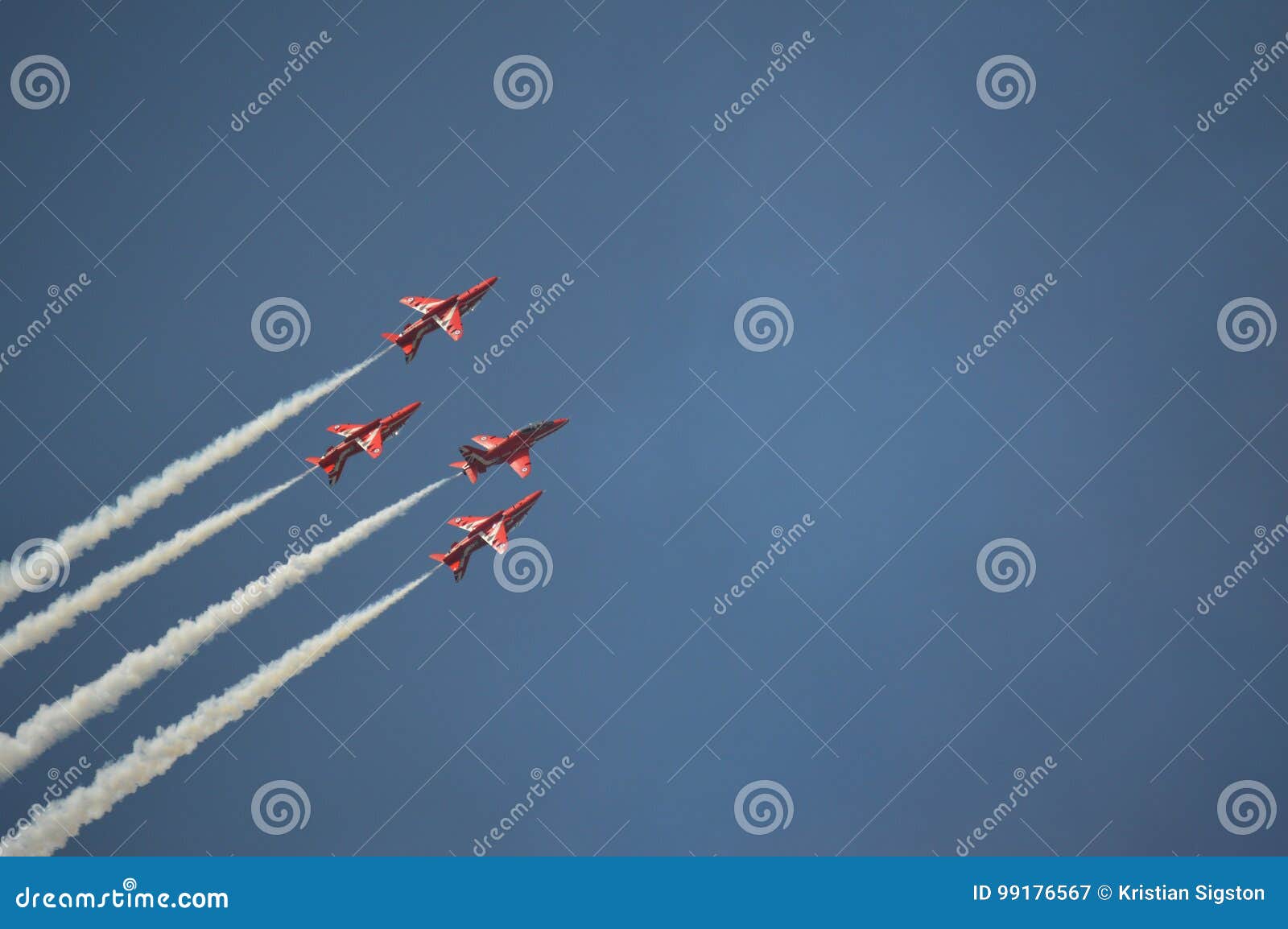 Red arrows editorial photography. Image of closer, flying - 99176567