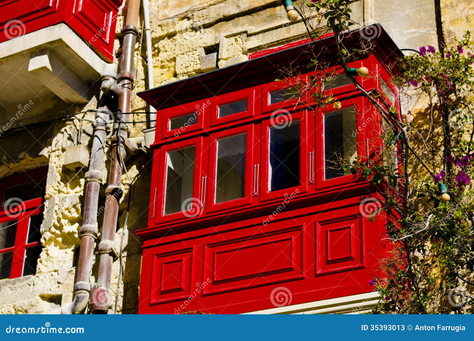 Red Balcony - Valletta, Malta Stock Image - Image of home, front: 35393013