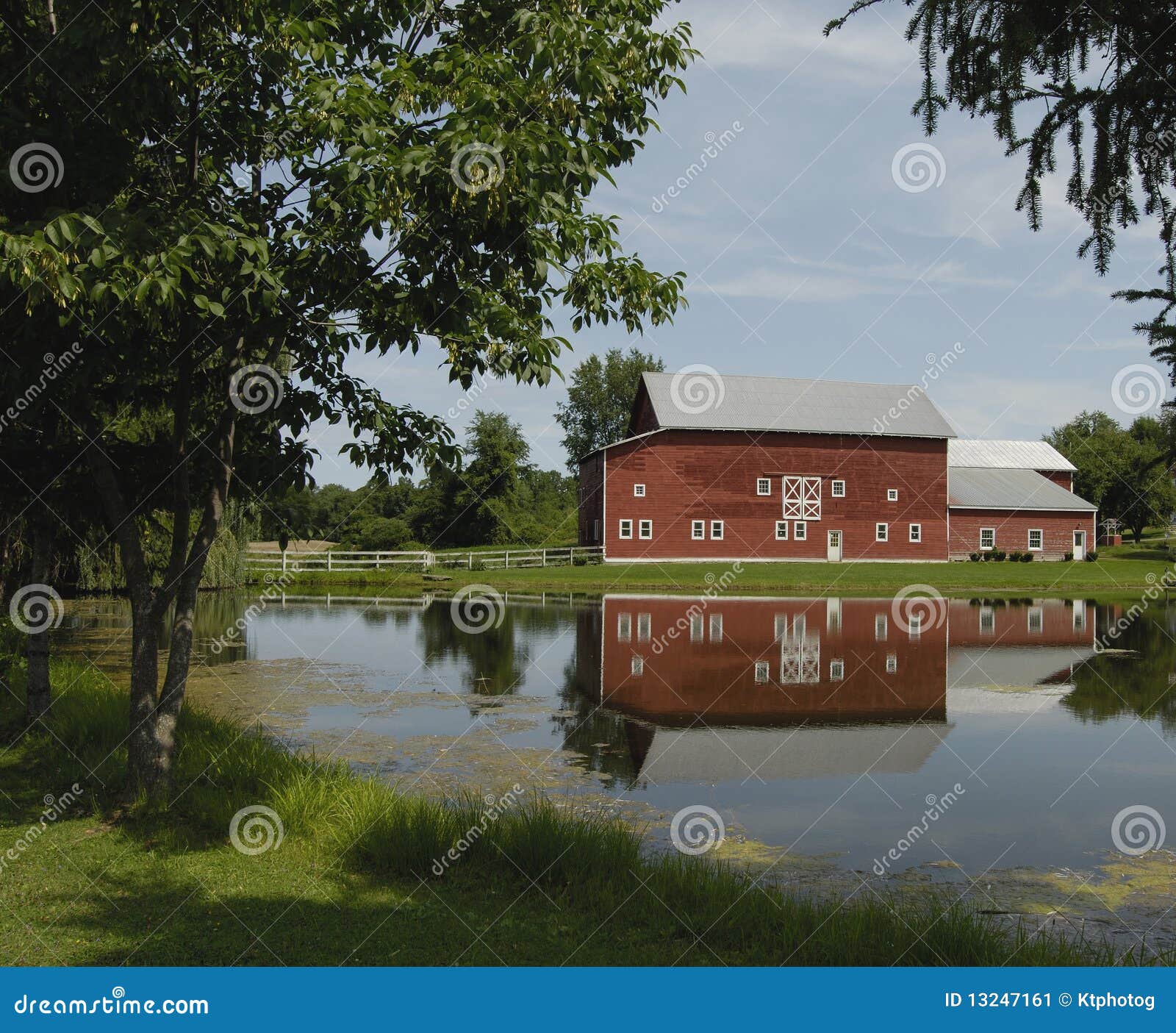 321 Red Barn Pond Photos - Free & Royalty-Free Stock Photos from Dreamstime
