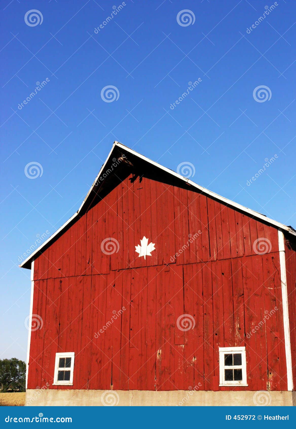 Red barn stock photo. Image of farm, rustic, north, rural - 452972