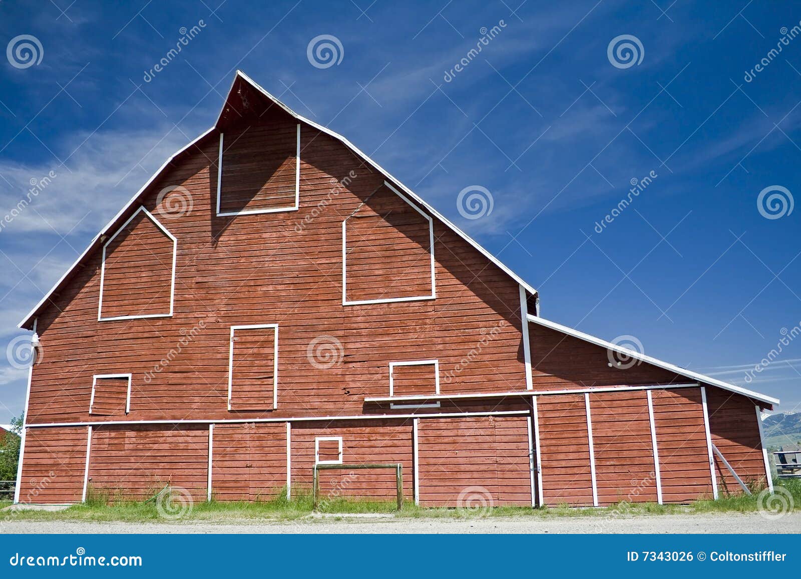Red Barn stock photo. Image of harvest, rustic, vivid - 7343026