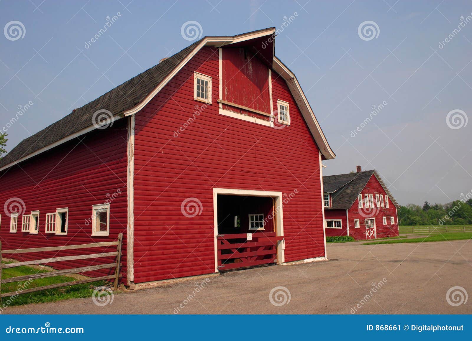 Red Barn stock image. Image of architecture, white, country - 868661