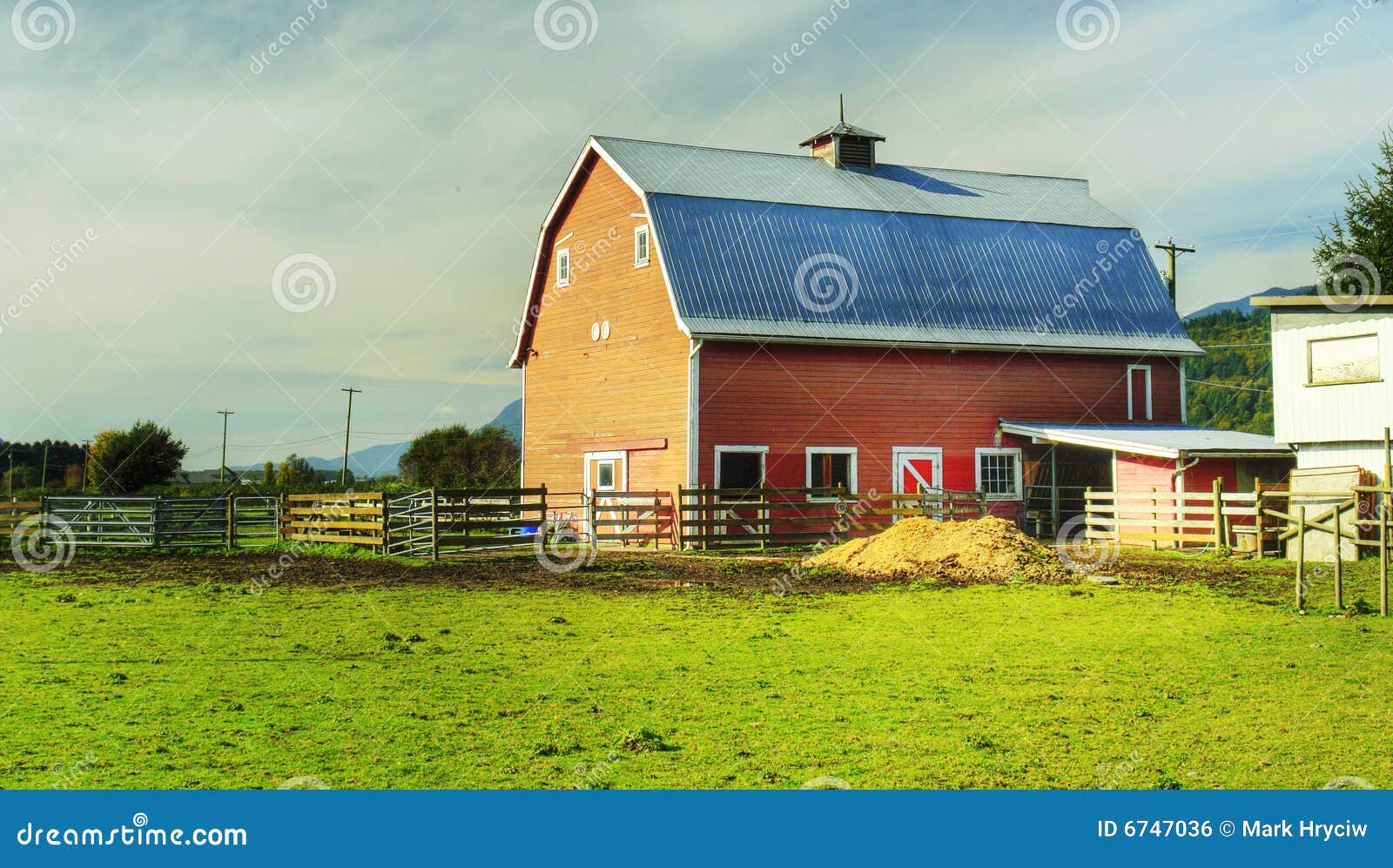 Red Barn Country Farm stock photo. Image of country, agriculture - 6747036