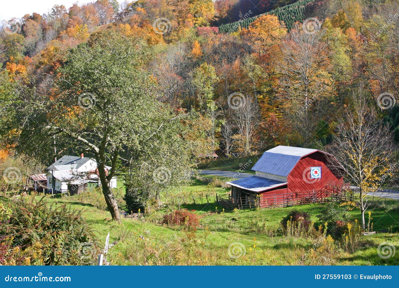 Red Barn in the Fall stock image. Image of rural, barn - 27559103