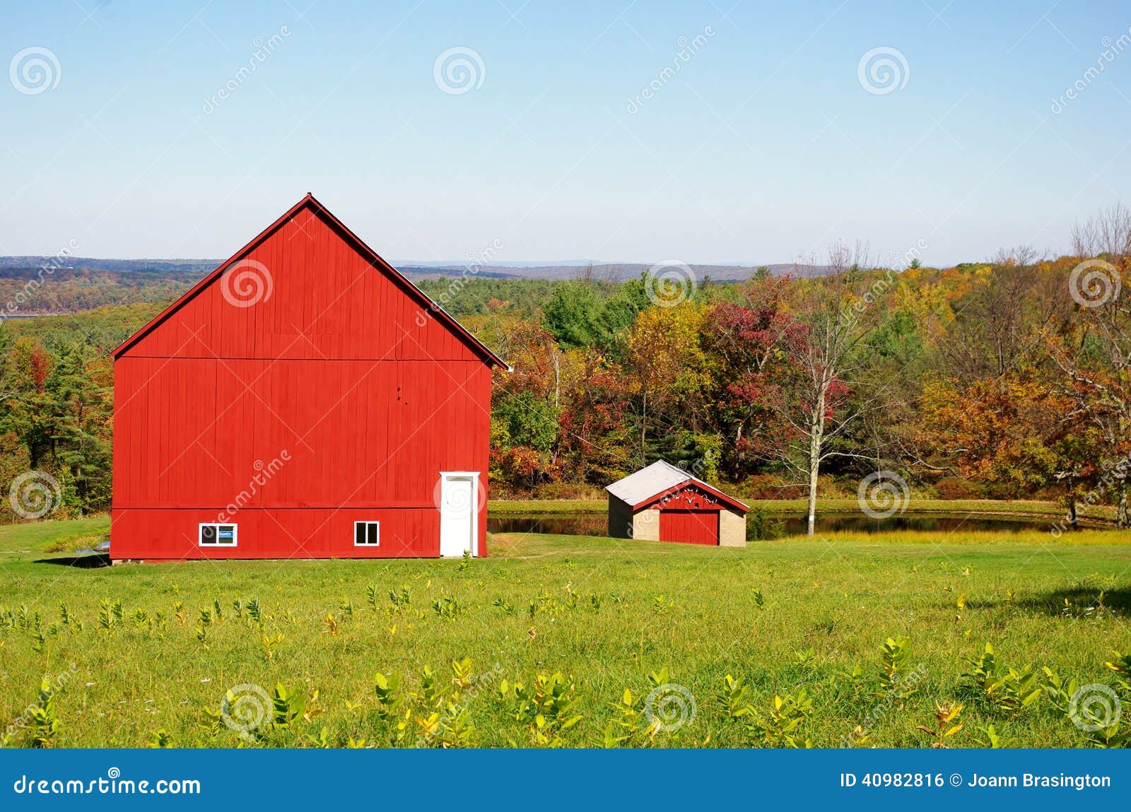 A red barn stock photo. Image of panoramic, foliage, grass - 40982816