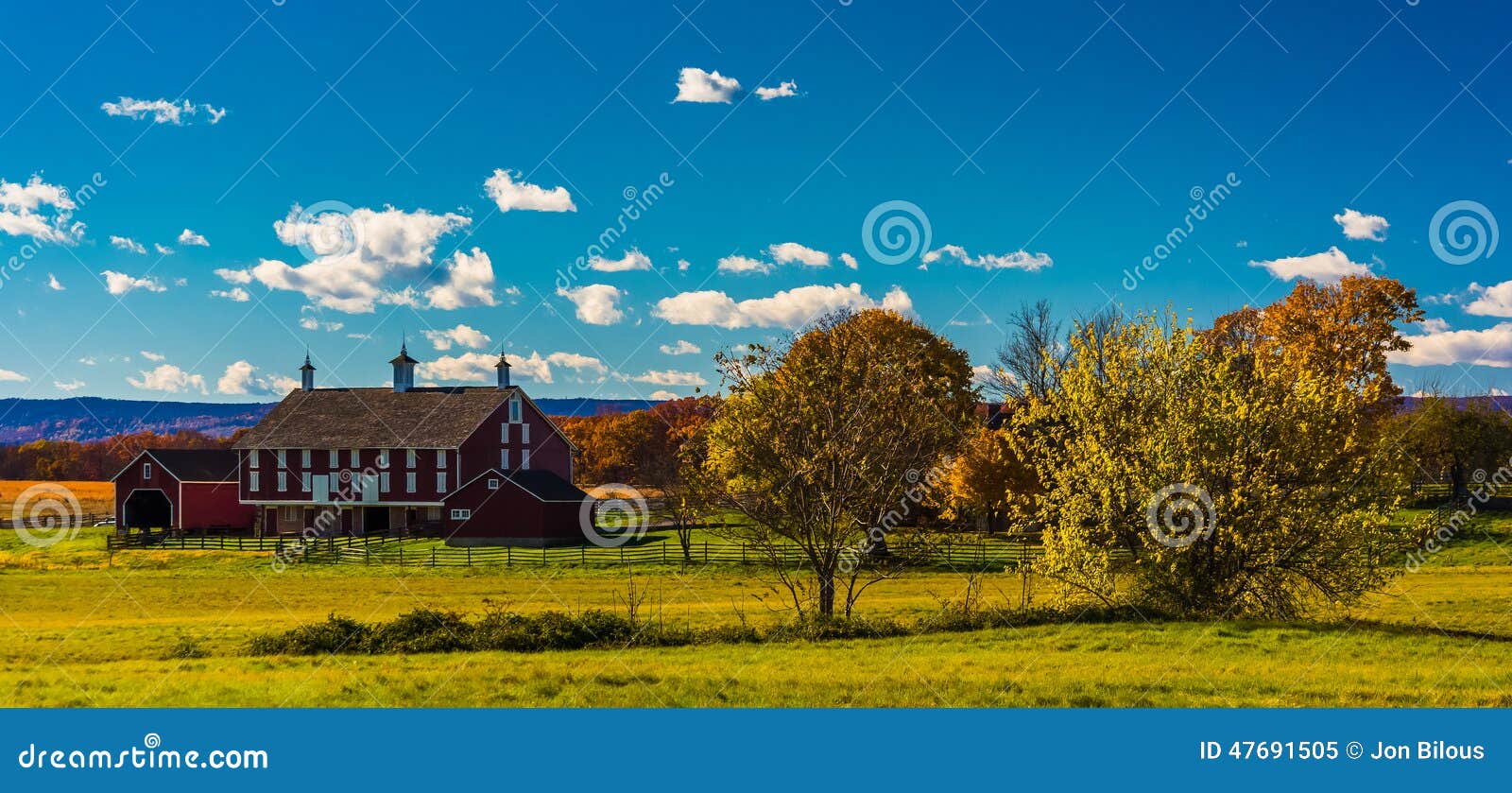 Red Barn at Gettysburg, Pennsylvania. Stock Image - Image of national ...