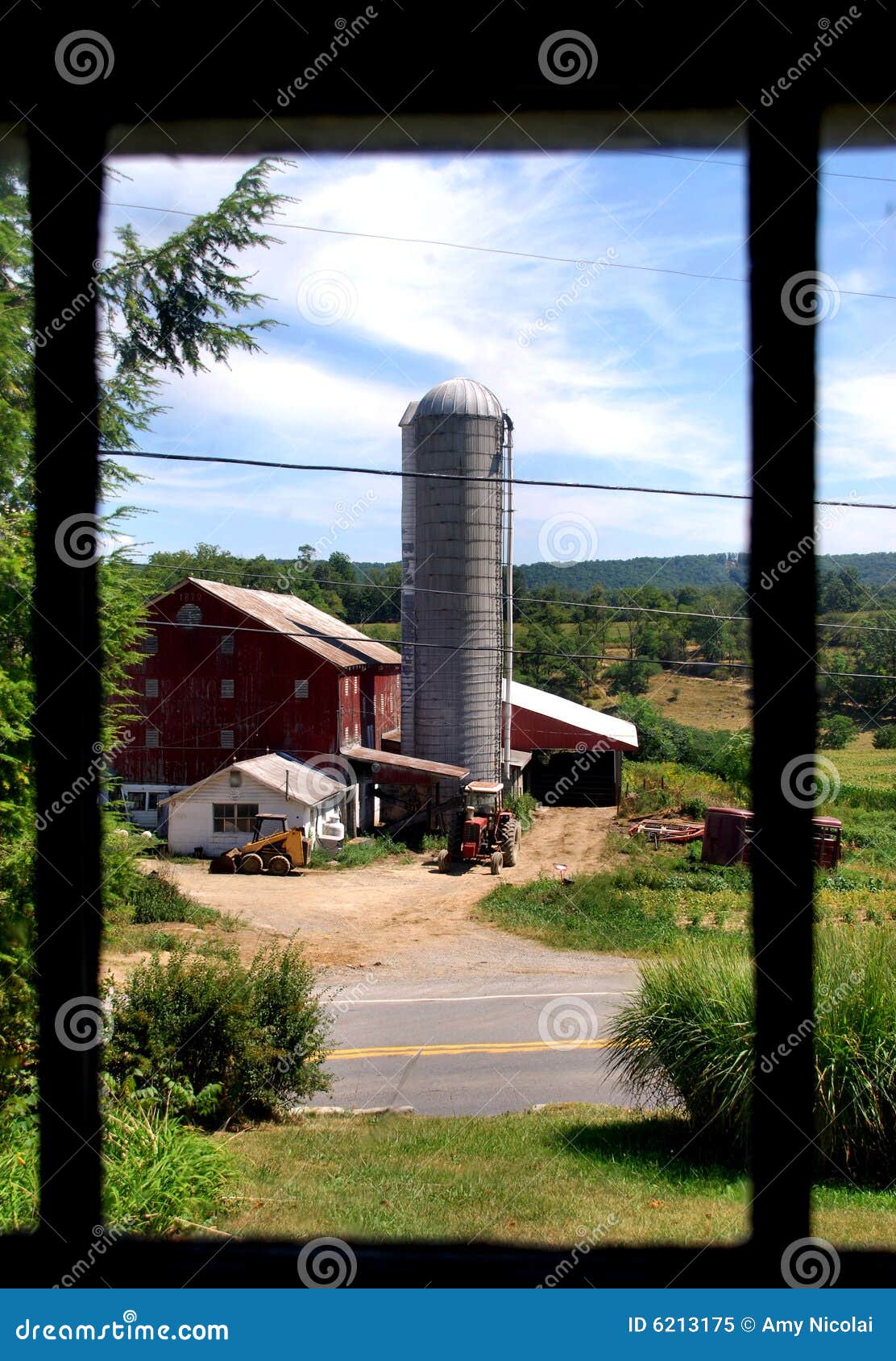 Red barn and silo stock image. Image of front, barn, 1872 - 6213175