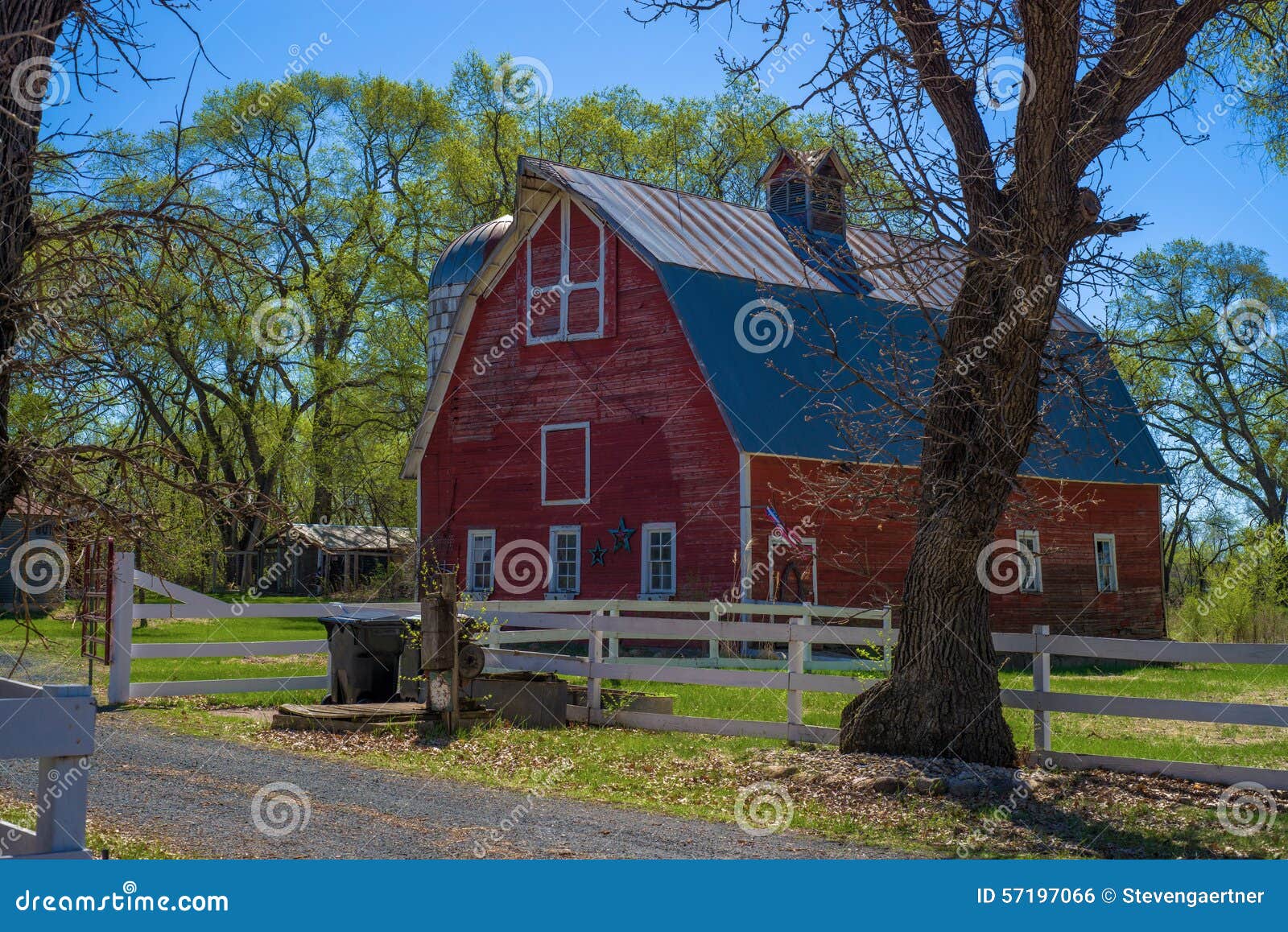 Red Barn, Spring, Minnesota Stock Photo - Image of weathered, minnesota ...
