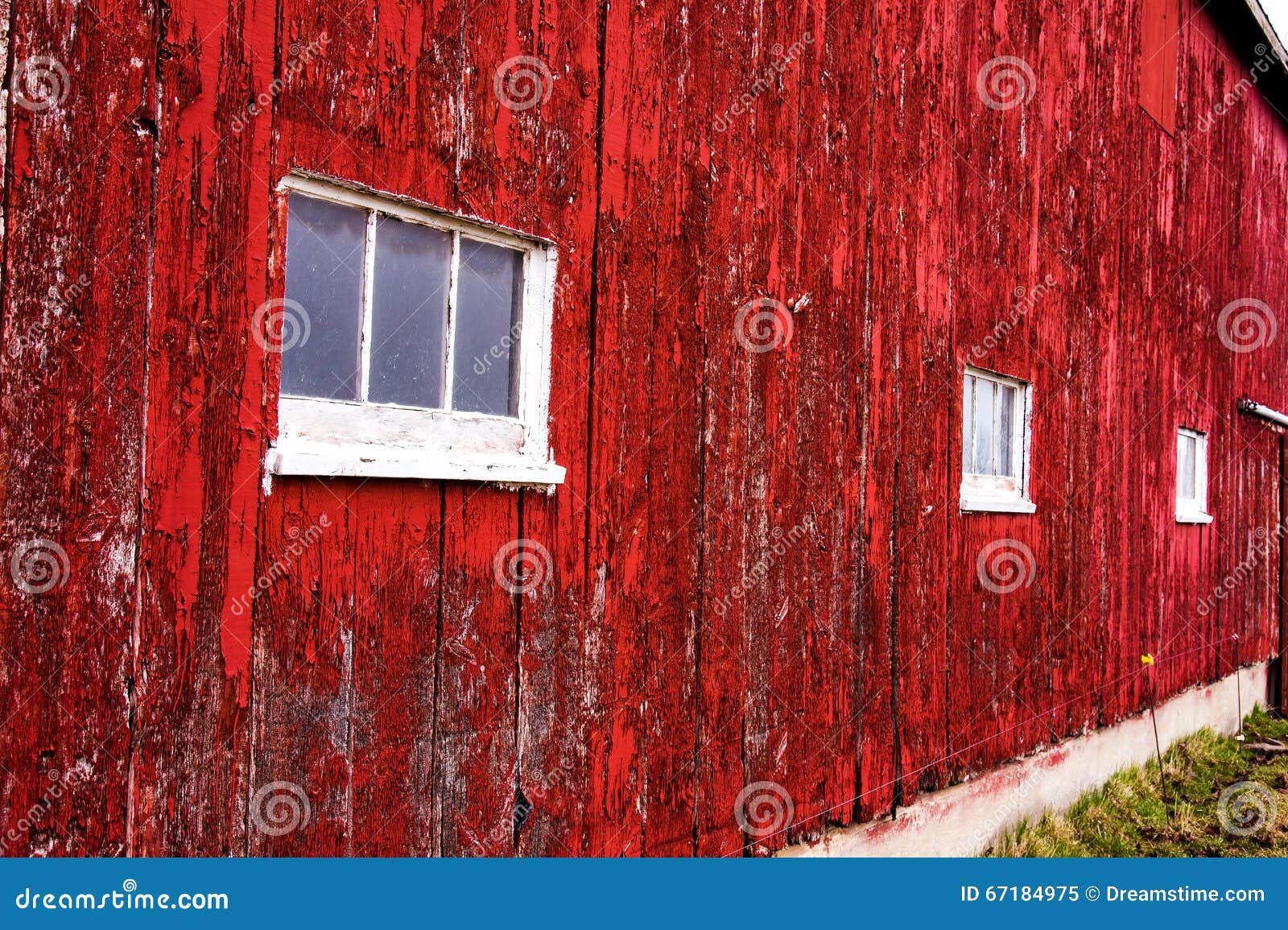 Red Barn Wall Siding stock image. Image of horizontal - 67184975