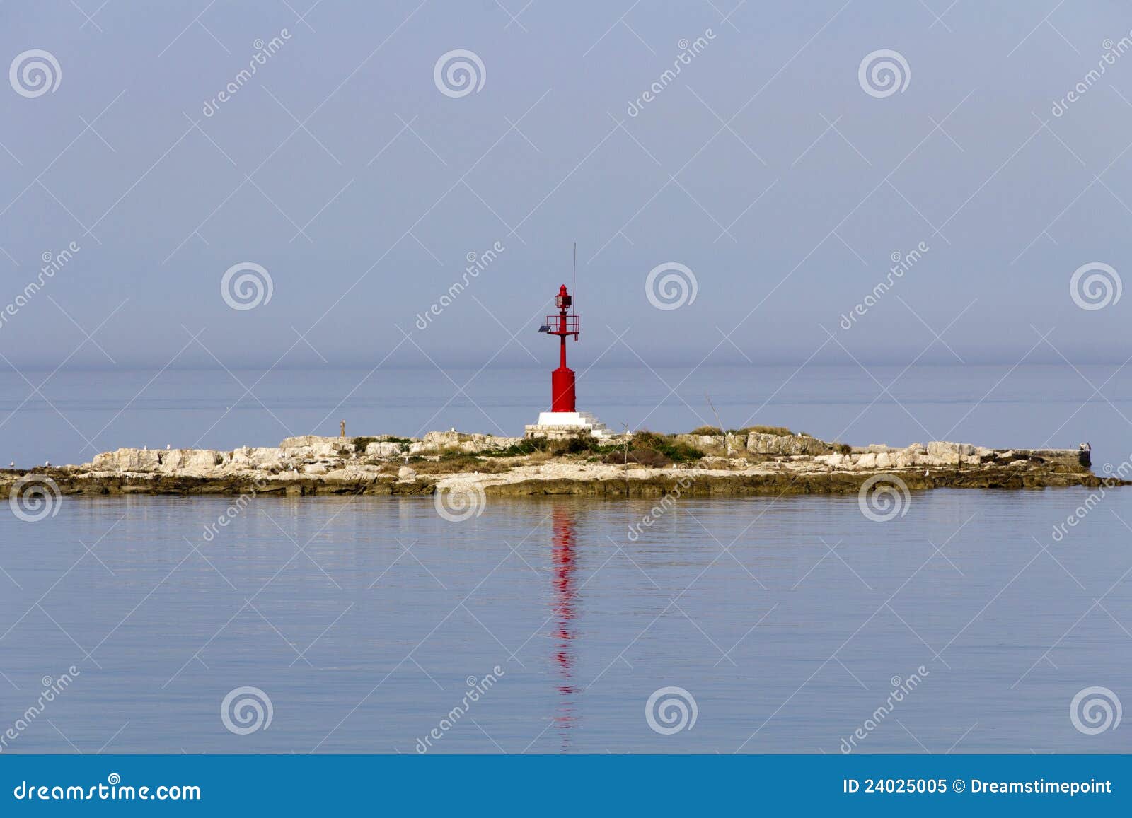 Red Beacon on Smallest Island Stock Image - Image of reef, blue: 24025005