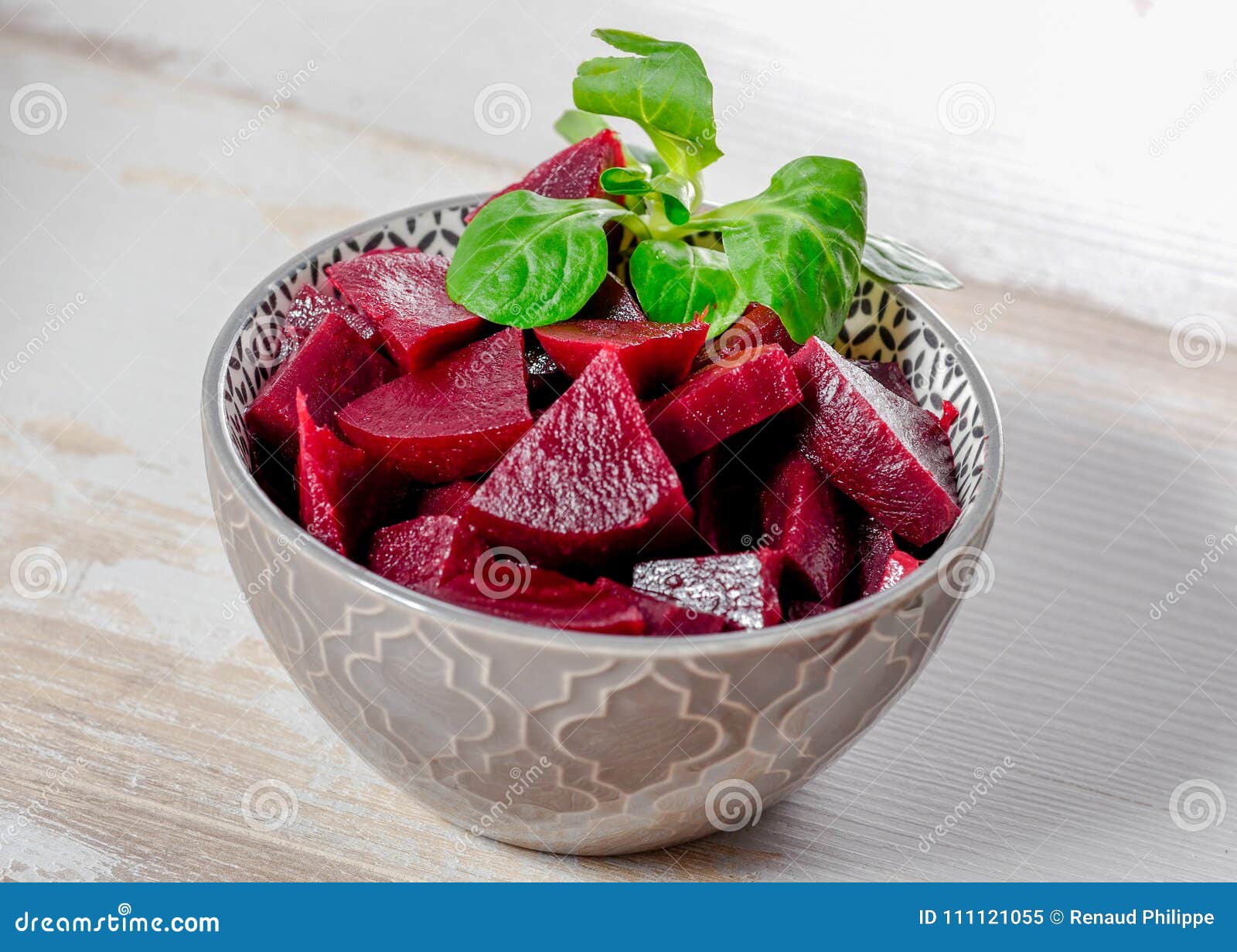Red Beetroot Cutting into Pieces in a Bowl Stock Image - Image of ...