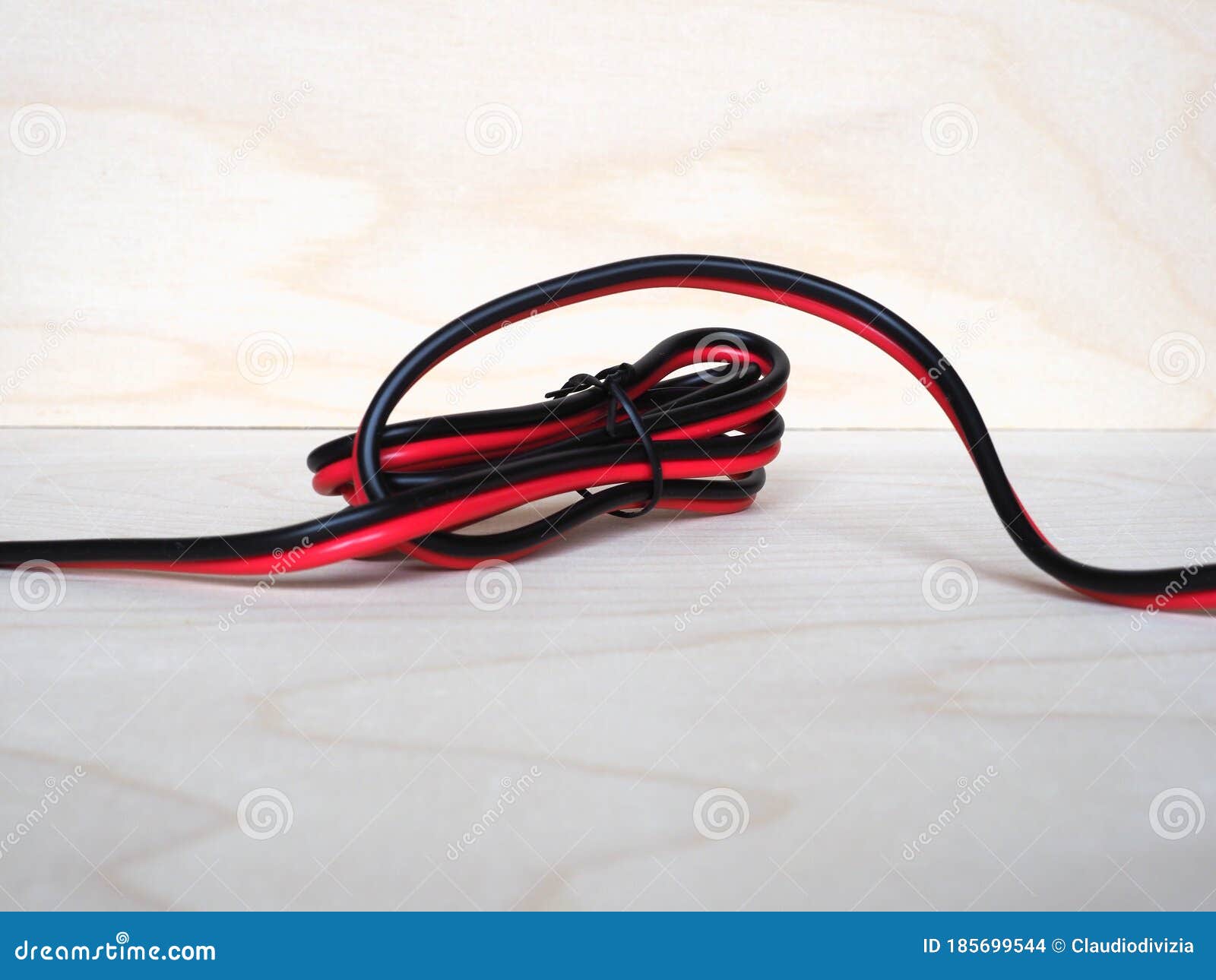Red and Black Electric Wire Stock Photo - Image of audio, black: 185699544