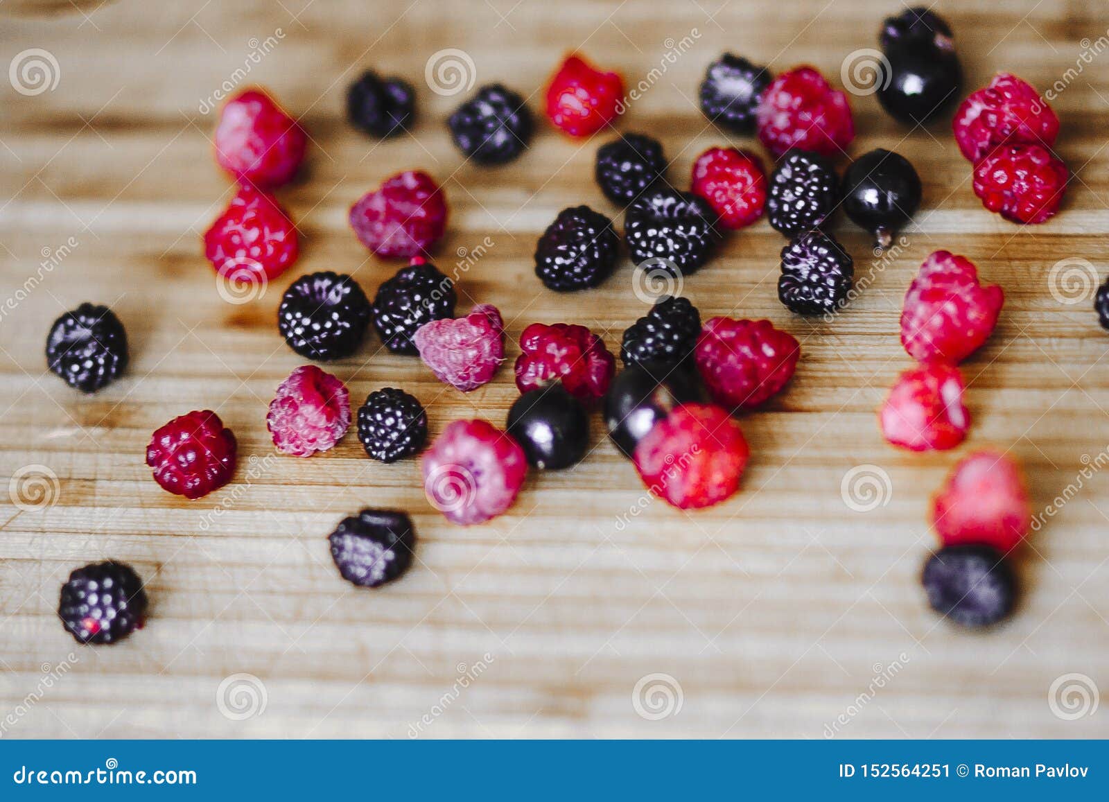 Red and Black Raspberry Berries Stock Image - Image of black, life ...
