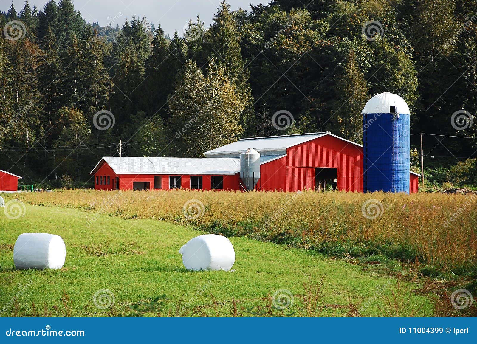 Red and Blue Farm Buildings Stock Image - Image of architecture, trees ...
