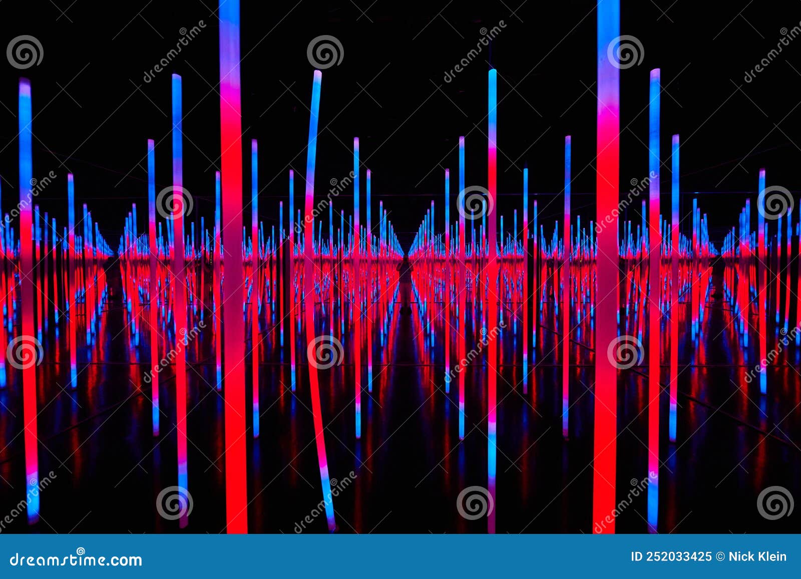 Red and Blue Mesmerizing LED Light Poles in Infinity Mirror Room ...