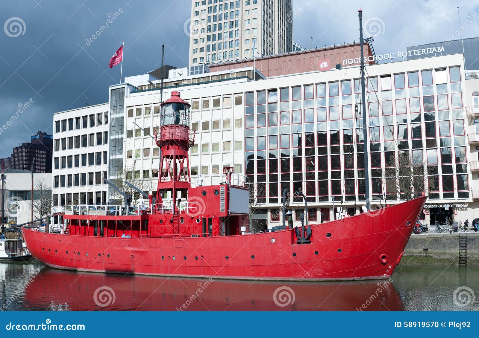 Red boat Rotterdam editorial image. Image of platform - 58919570