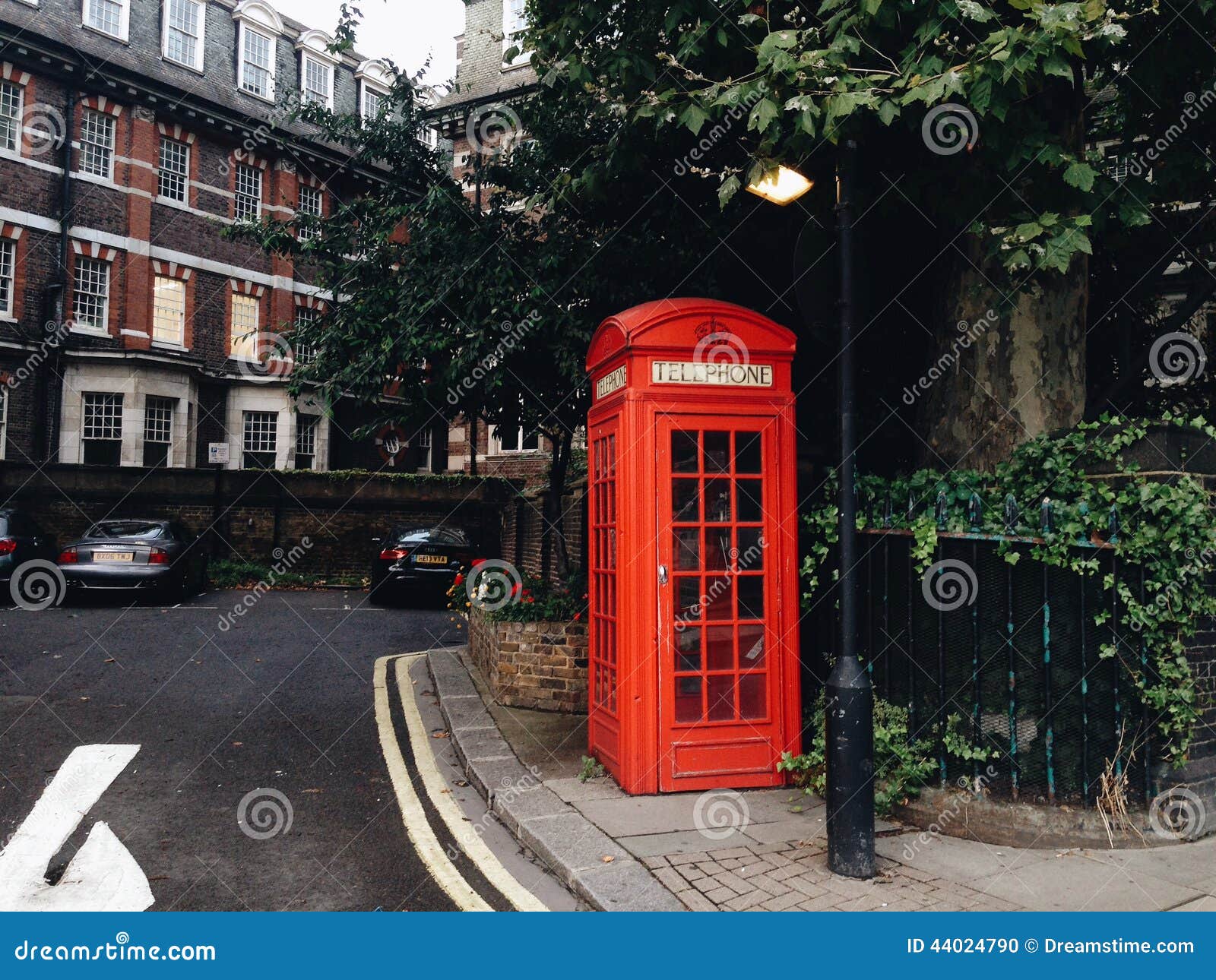 Red booth editorial image. Image of london, booth, city - 44024790