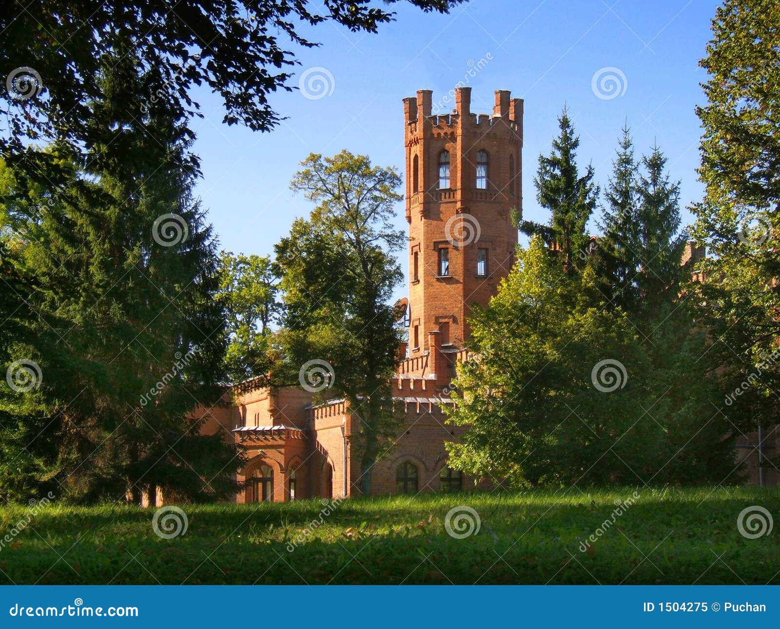 Red brick castle stock image. Image of castle, lake, summer - 1504275