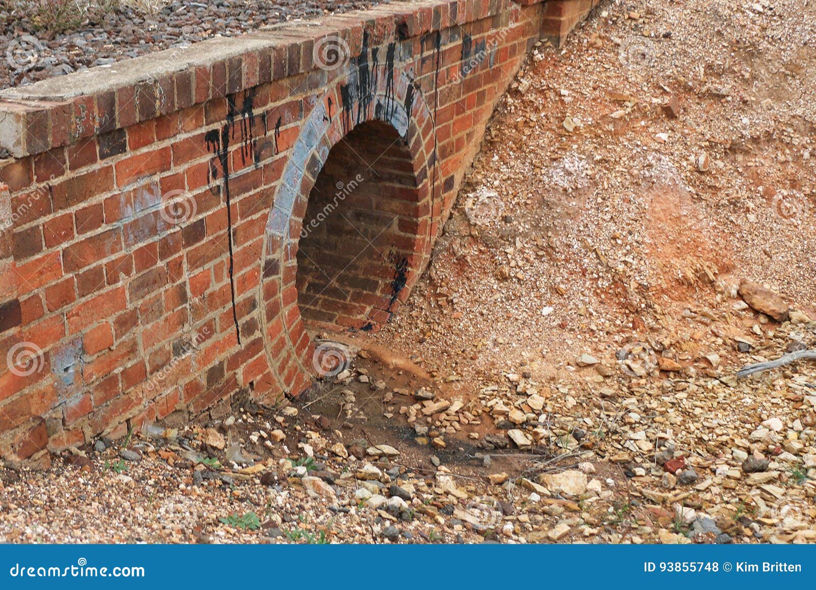 Red Brick Culvert Drain Structure Stock Photo - Image of structure ...
