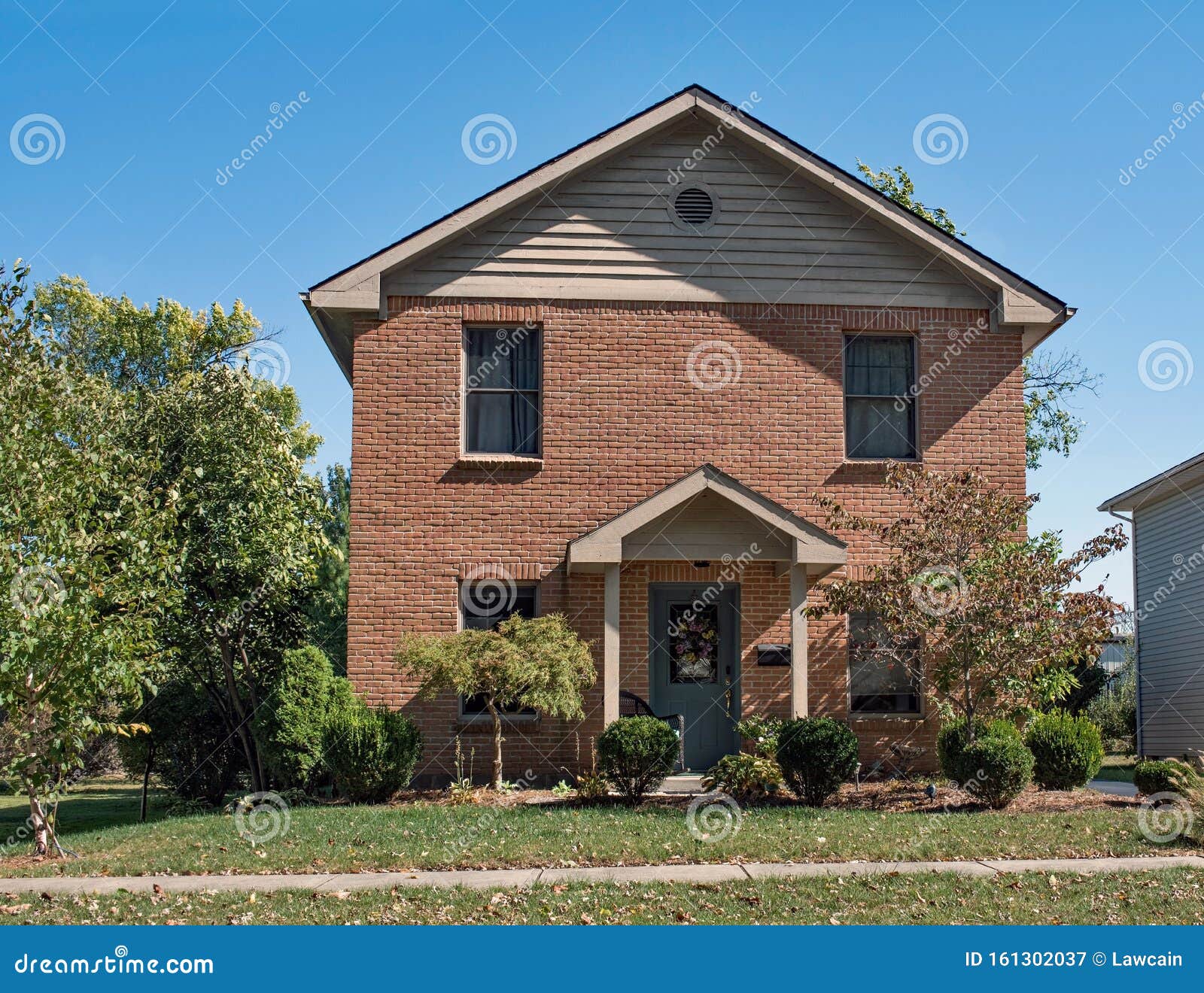Plain Square House with Stoop Entrance Stock Image - Image of modest ...