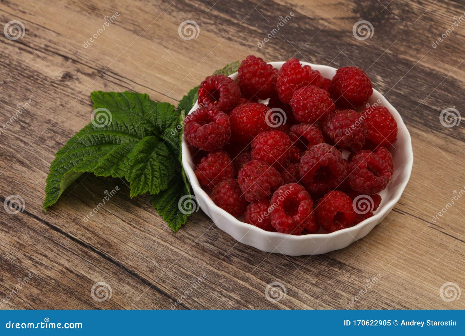 Red Bright Ripe Sweet Raspberry Stock Image - Image of diet, healthy ...