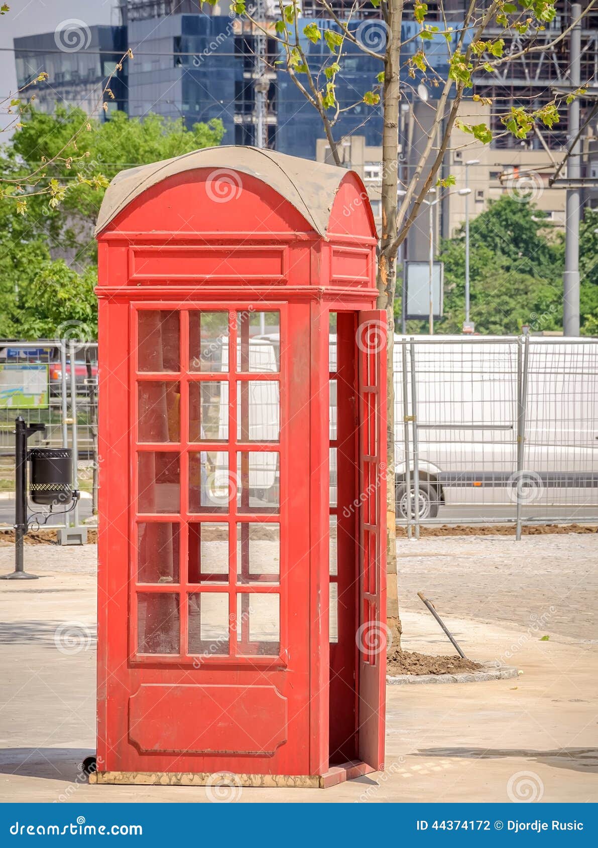 Red British Telephone Booth Stock Photo - Image of national, houses ...