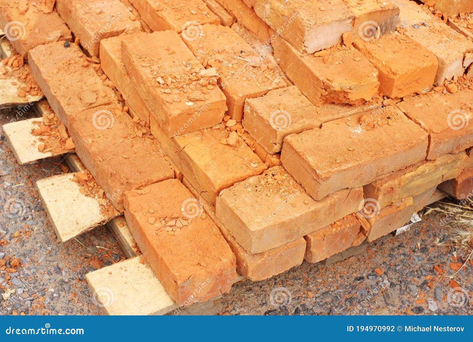 Red Building Bricks on a Wooden Pallet Stock Photo - Image of site ...