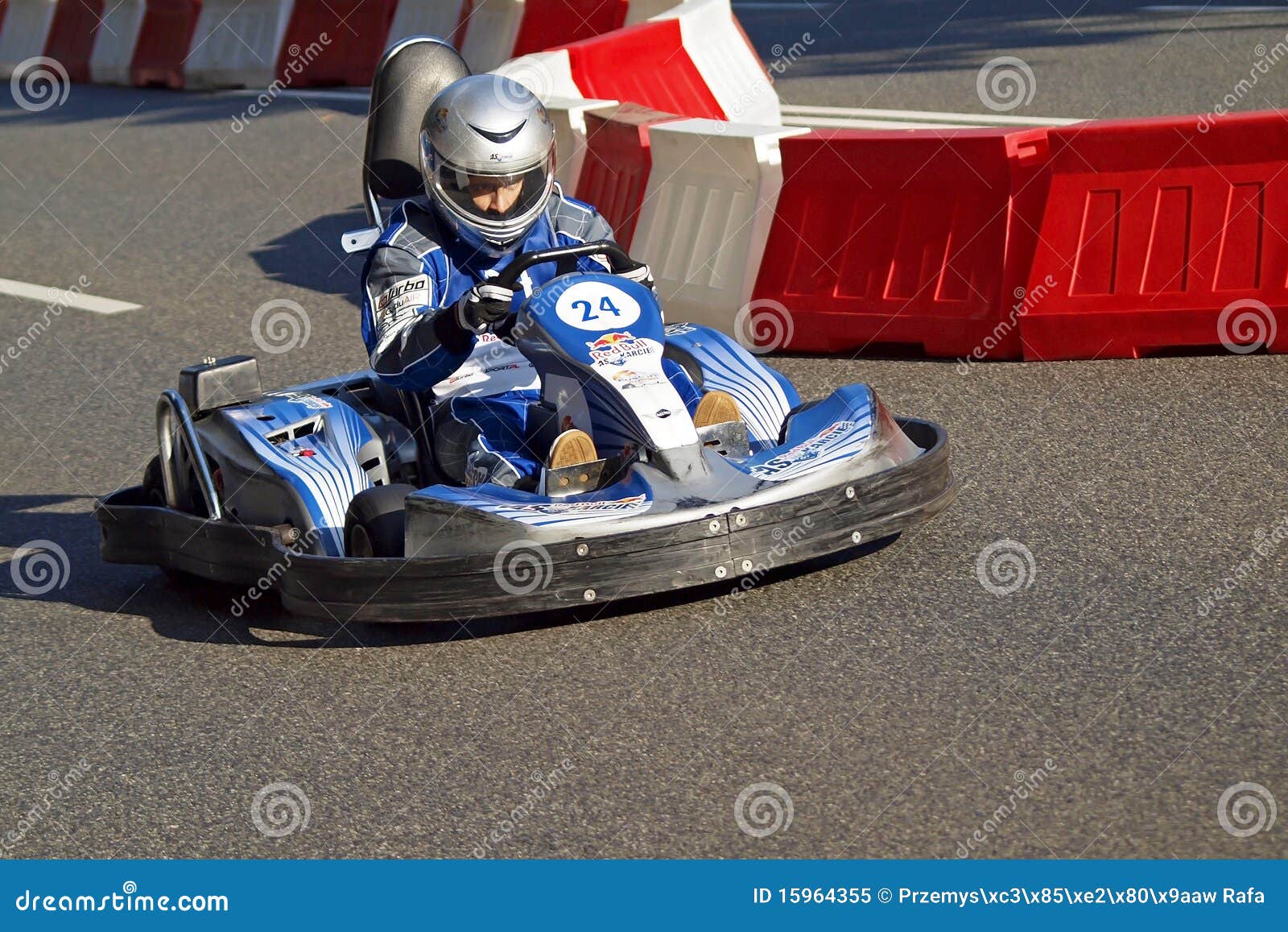 Red Bull Contest Winner (2) Editorial Image - Image of poland, racing ...