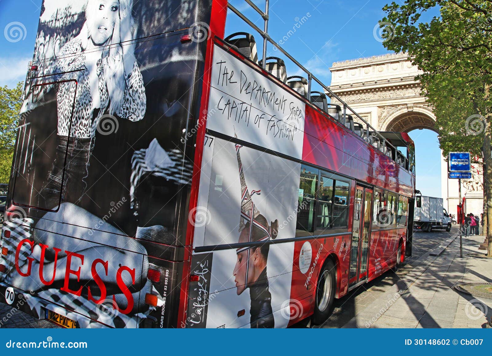 Paris bus editorial photography. Image of landmark, parisian - 30148602