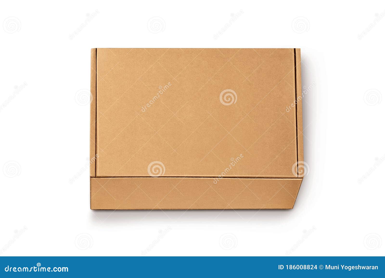 Red Cardboard Box Isolated on White Stock Illustration - Illustration ...