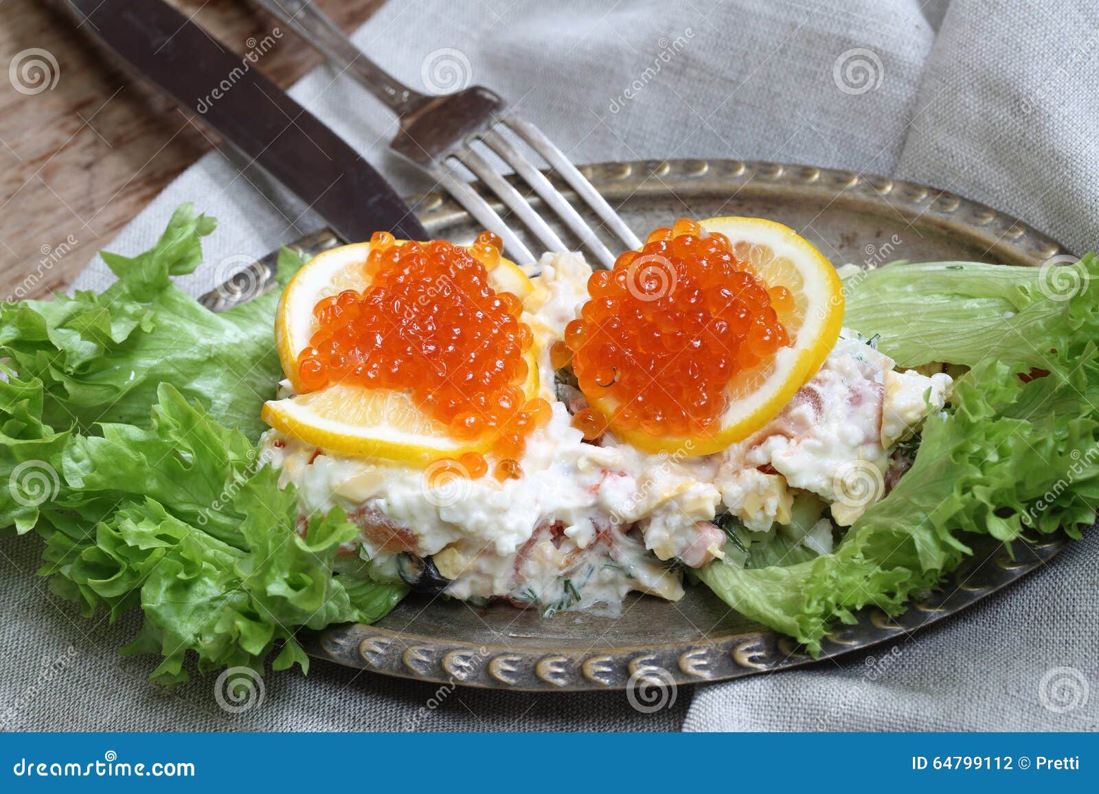 Red Caviar Submitted with a Lemon Stock Photo - Image of circle, juicy ...