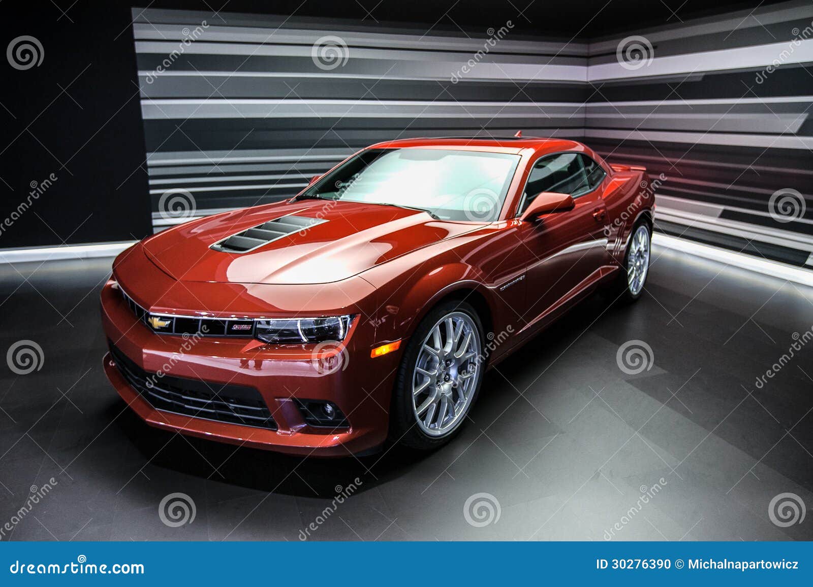 Red Chevrolet Camaro ZL1 2012 Editorial Image - Image of chevrolet ...
