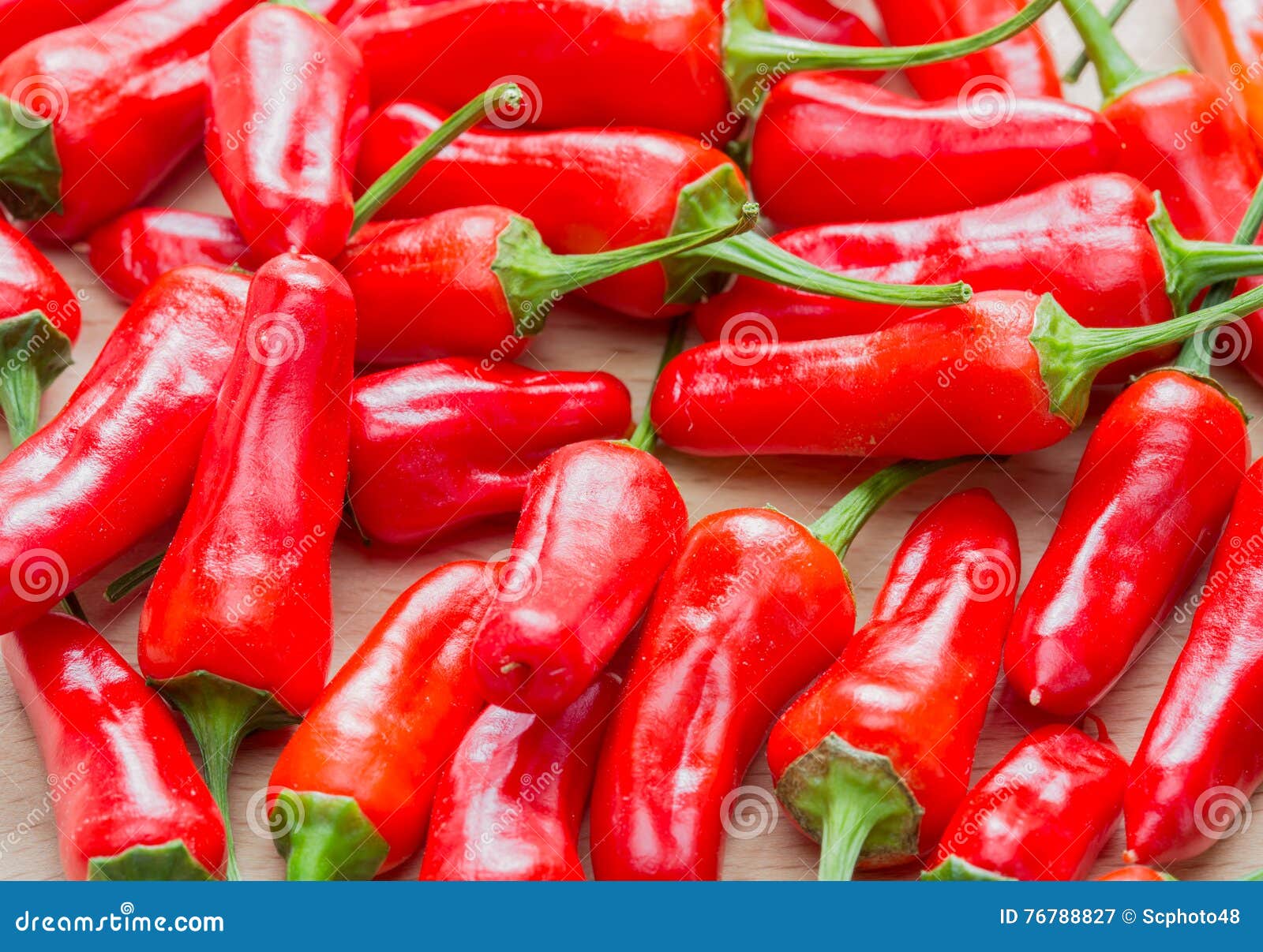 Red Chilli Pepper Capsicum Annuum Stock Image - Image of annuum, macro ...