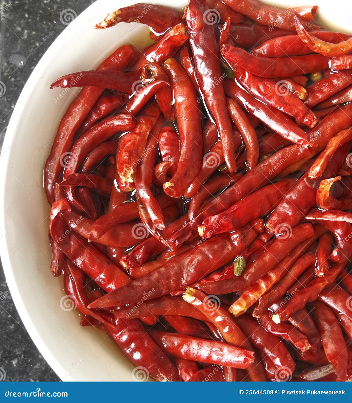 Red Chilly Dried Cayenne Pepper Stock Photo - Image of cayenne, bowl ...