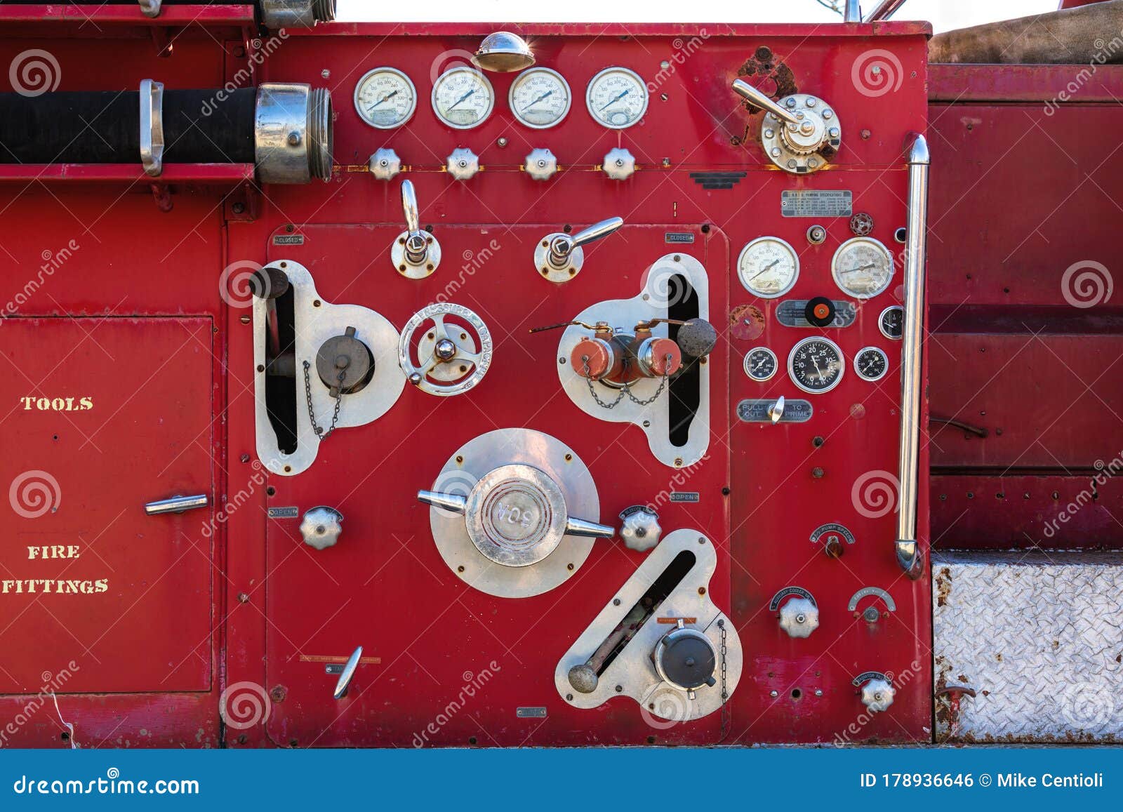 Red Classic Fire Engine Truck Stock Photo - Image of rescue, horn ...