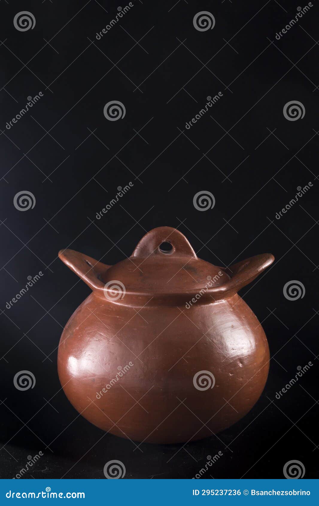 Red Clay Pot Portrayed on Black Background. Traditional Kitchen Tool ...