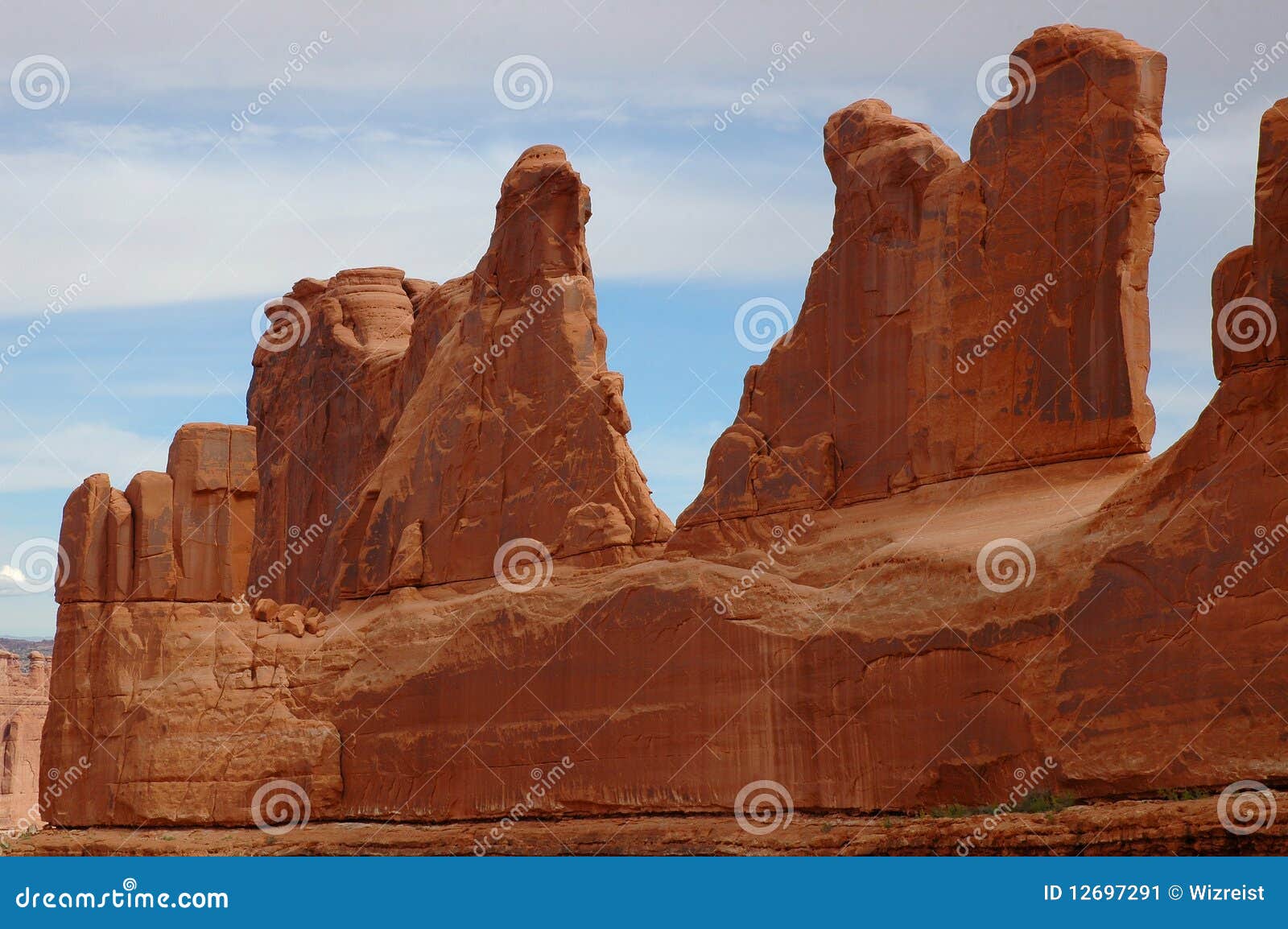 Red Cliffs in Arches National Park Stock Image - Image of eroded ...