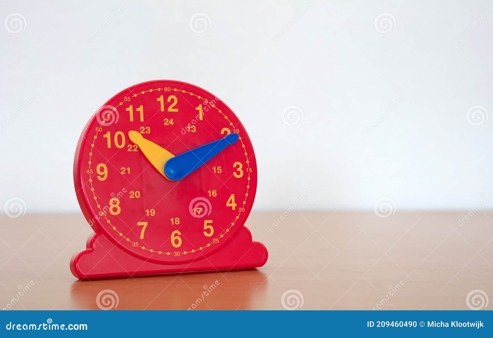 Red Clock in a Primary School Stock Photo - Image of idea, room: 209460490