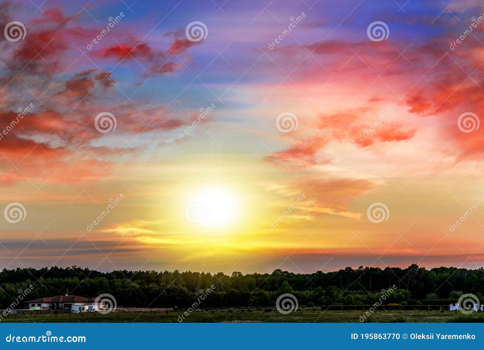 Red Clouds of Sunset into the Sky , Stock Photo - Image of dawn, dark ...