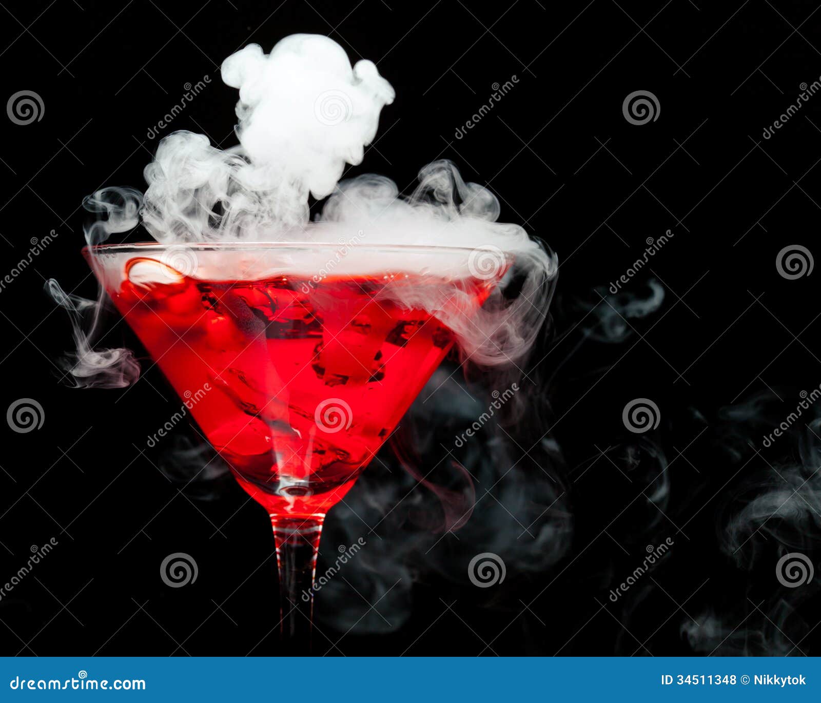 Red Cocktail with Ice Vapor Stock Photo - Image of steam, drink: 34511348