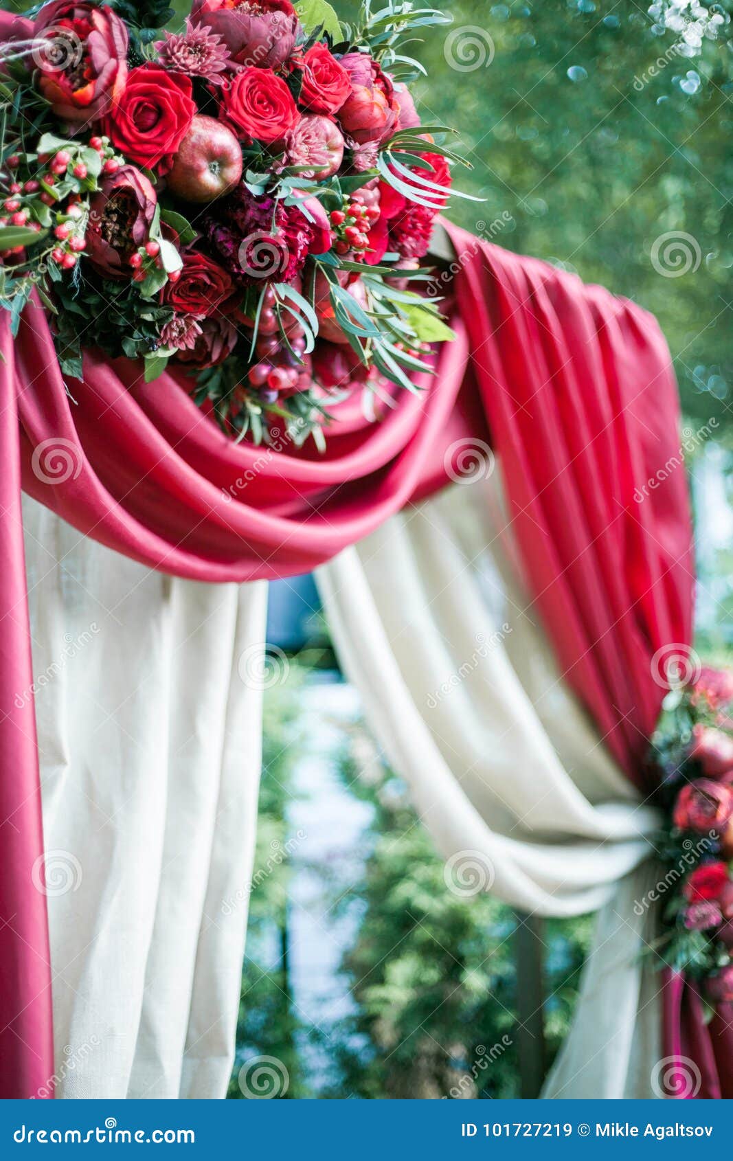 Red Coloured Wedding Arch for Wedding Ceremony Stock Image - Image of ...