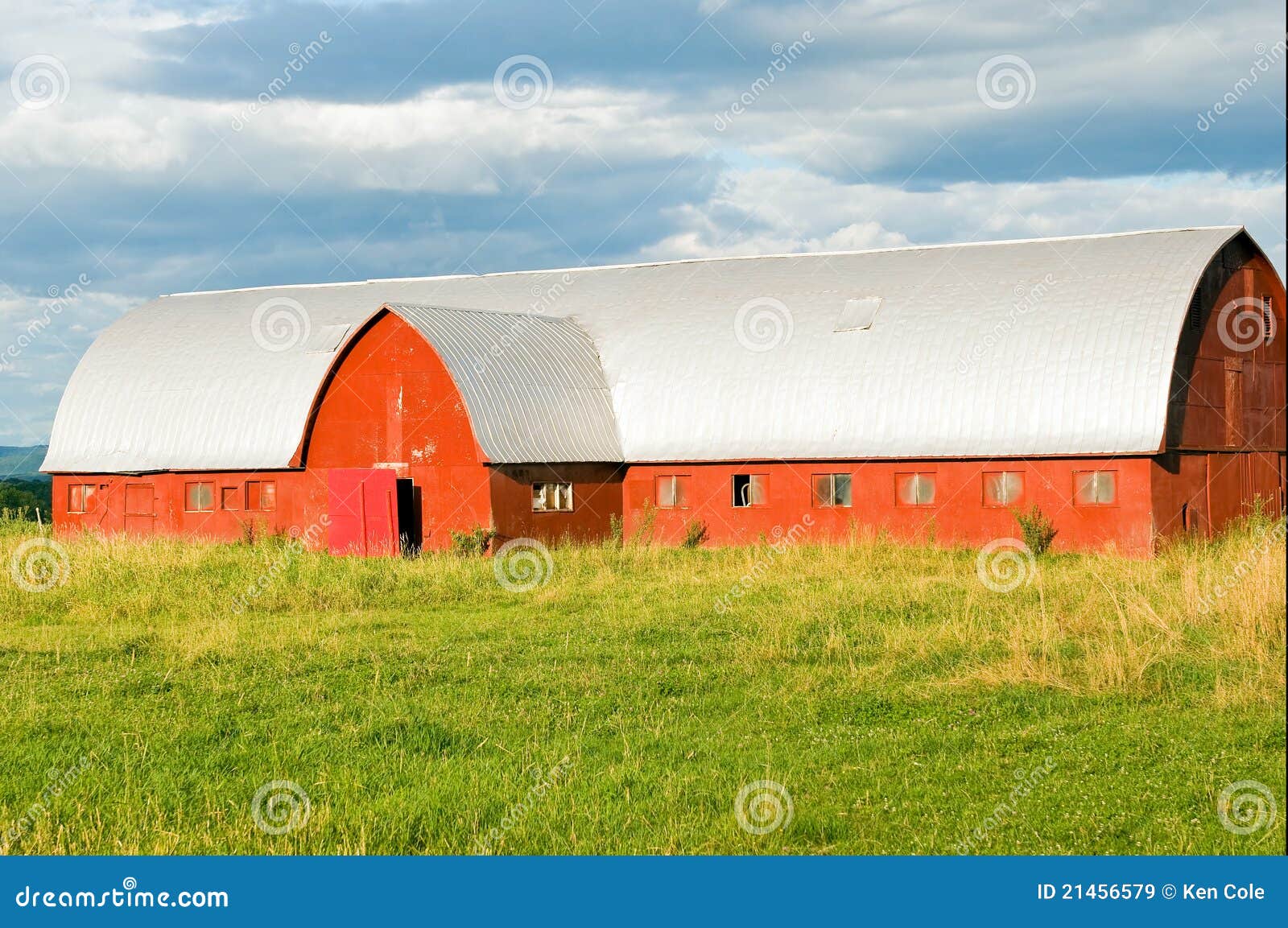 Red country barn stock image. Image of country, agriculture - 21456579