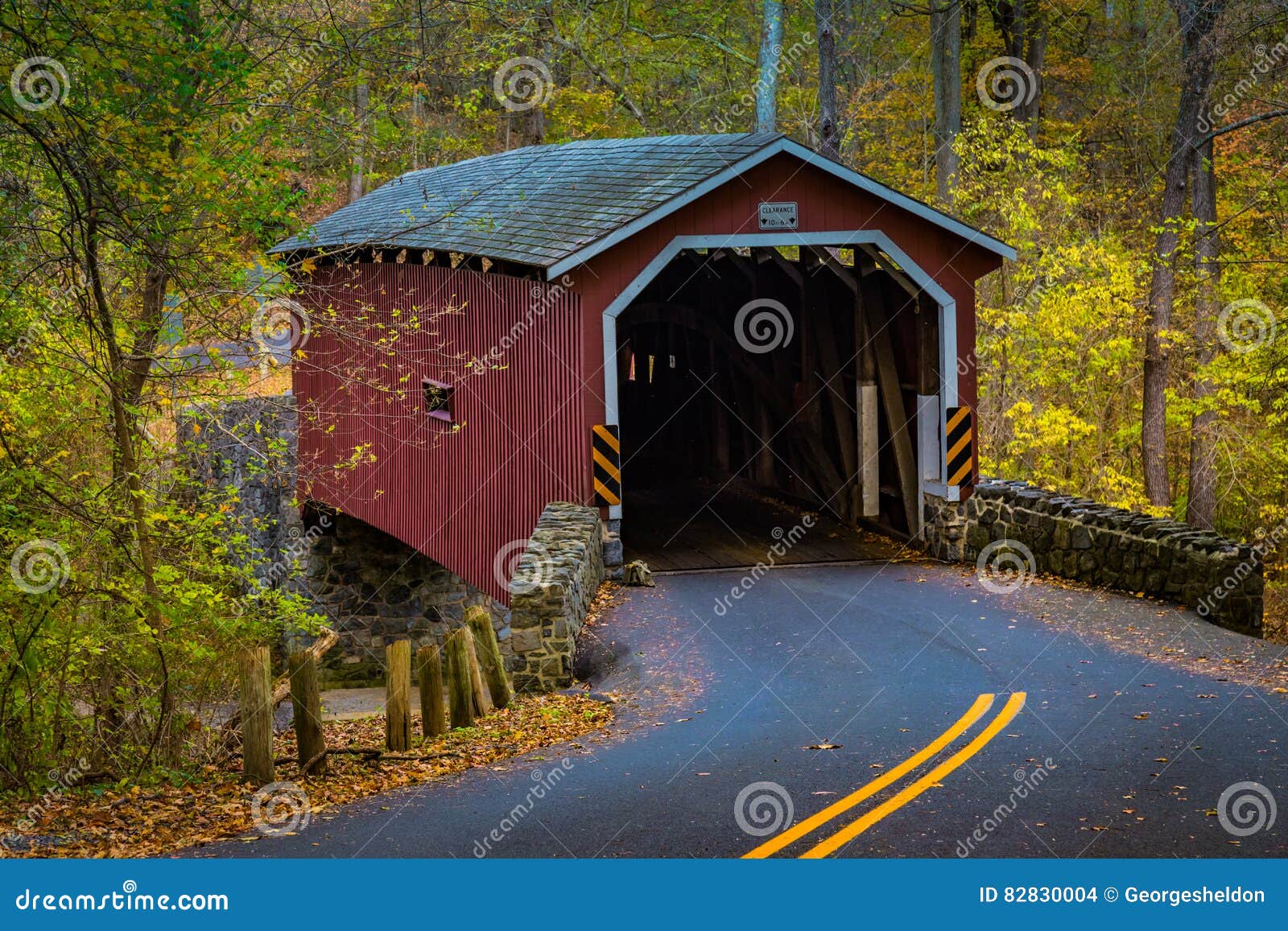 Red Covered Bridge in the Lancaster County Park Stock Photo - Image of ...