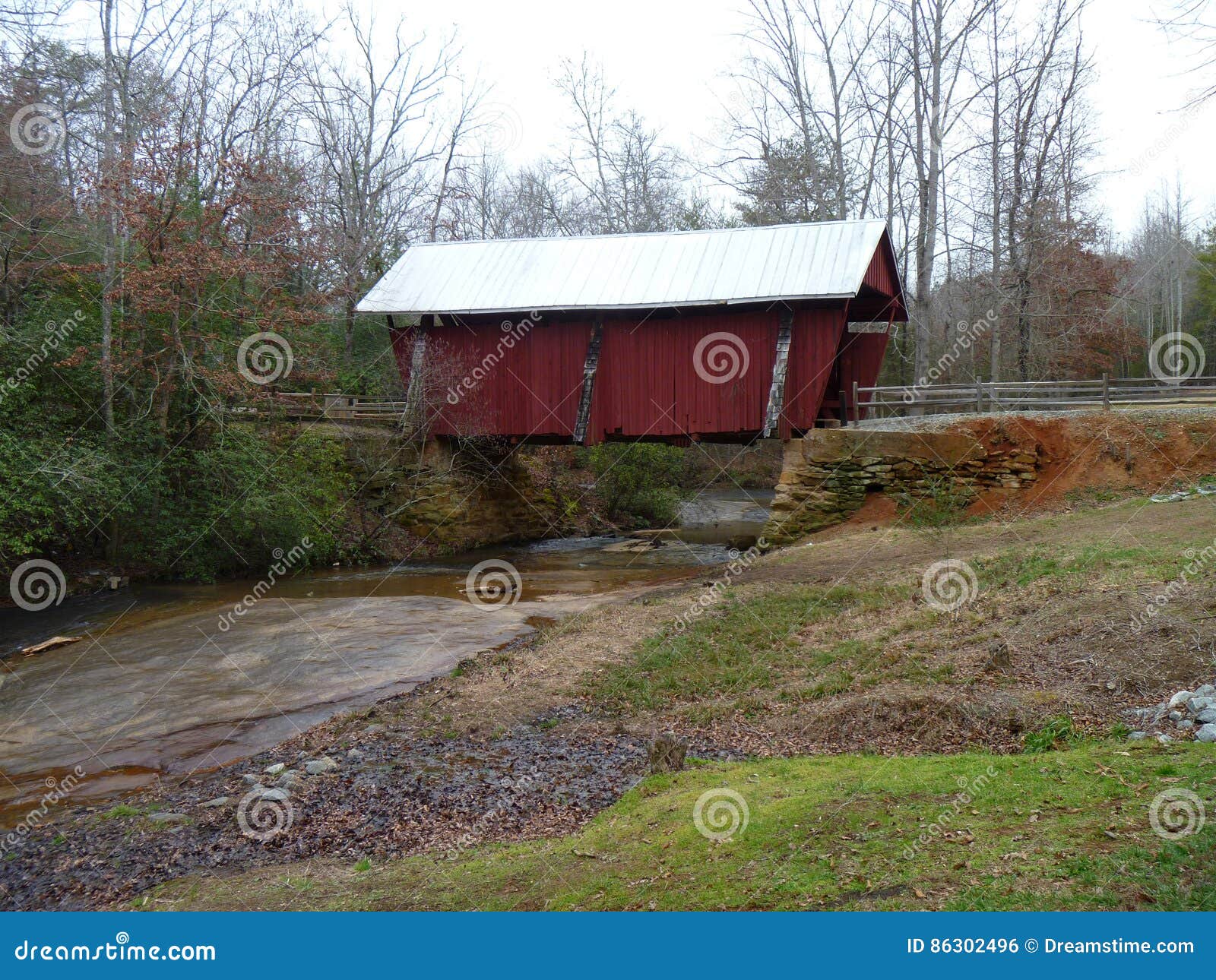 Red Covered Bridge stock photo. Image of historic, south - 86302496