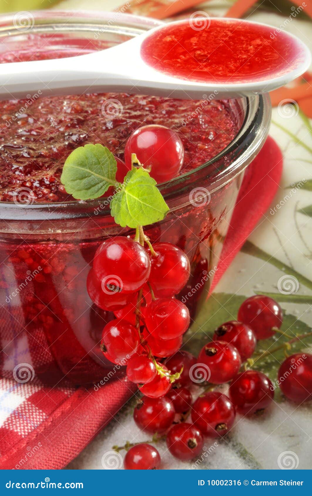 Red currant jam stock photo. Image of fresh, topping - 10002316