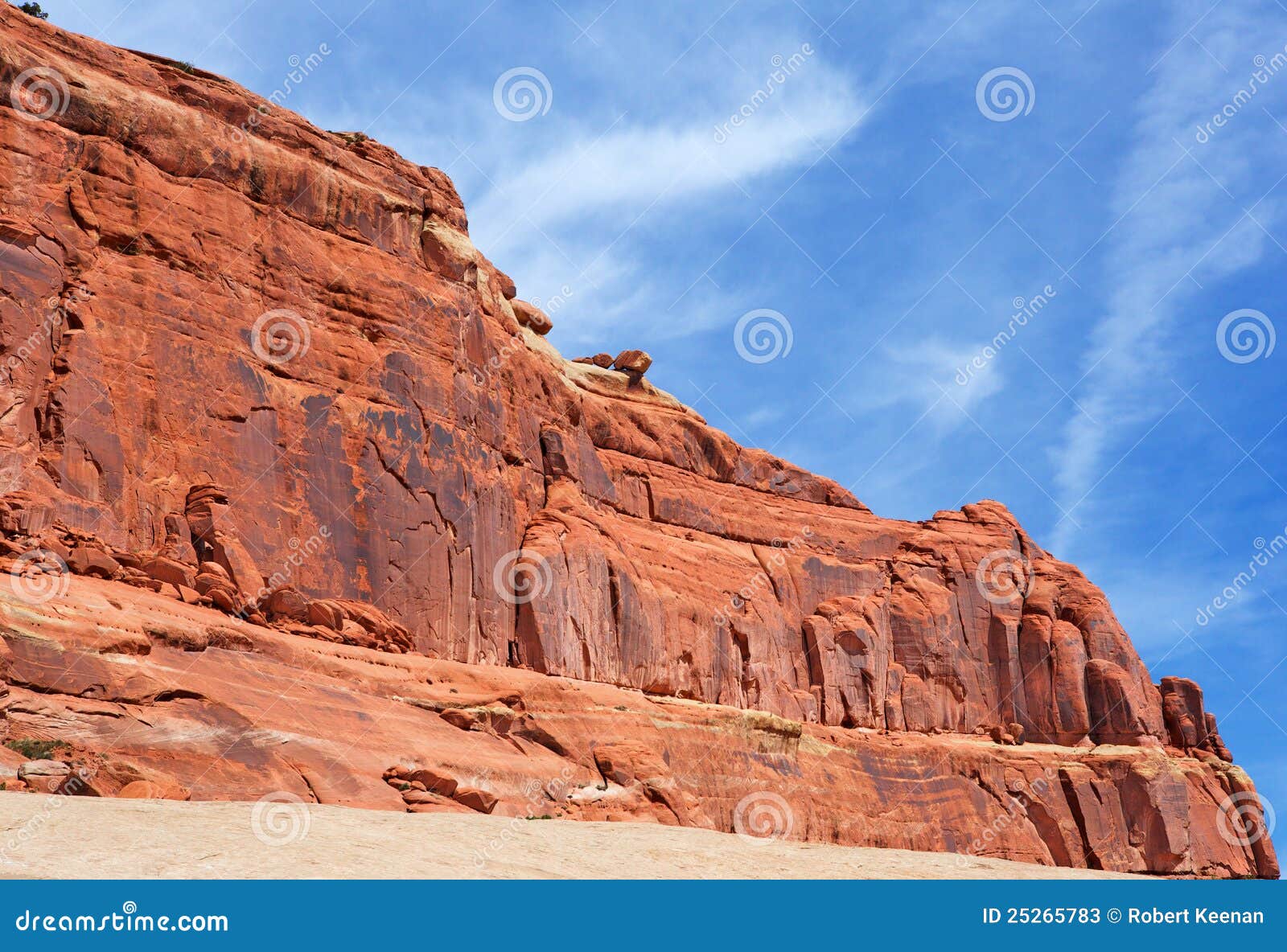 Red Diagonal Ridge stock image. Image of tourist, blue - 25265783