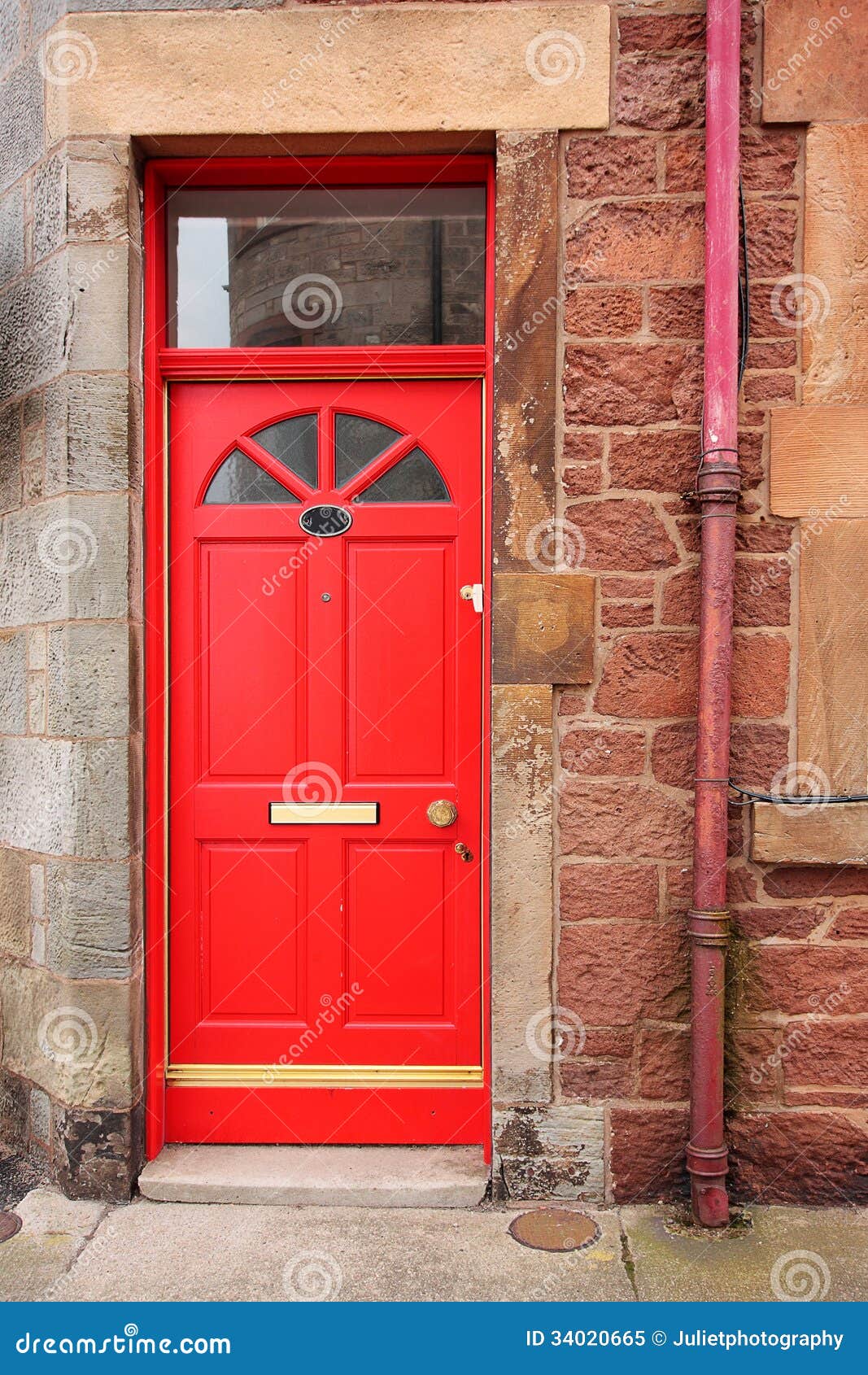Red door stock image. Image of house, design, historic - 34020665